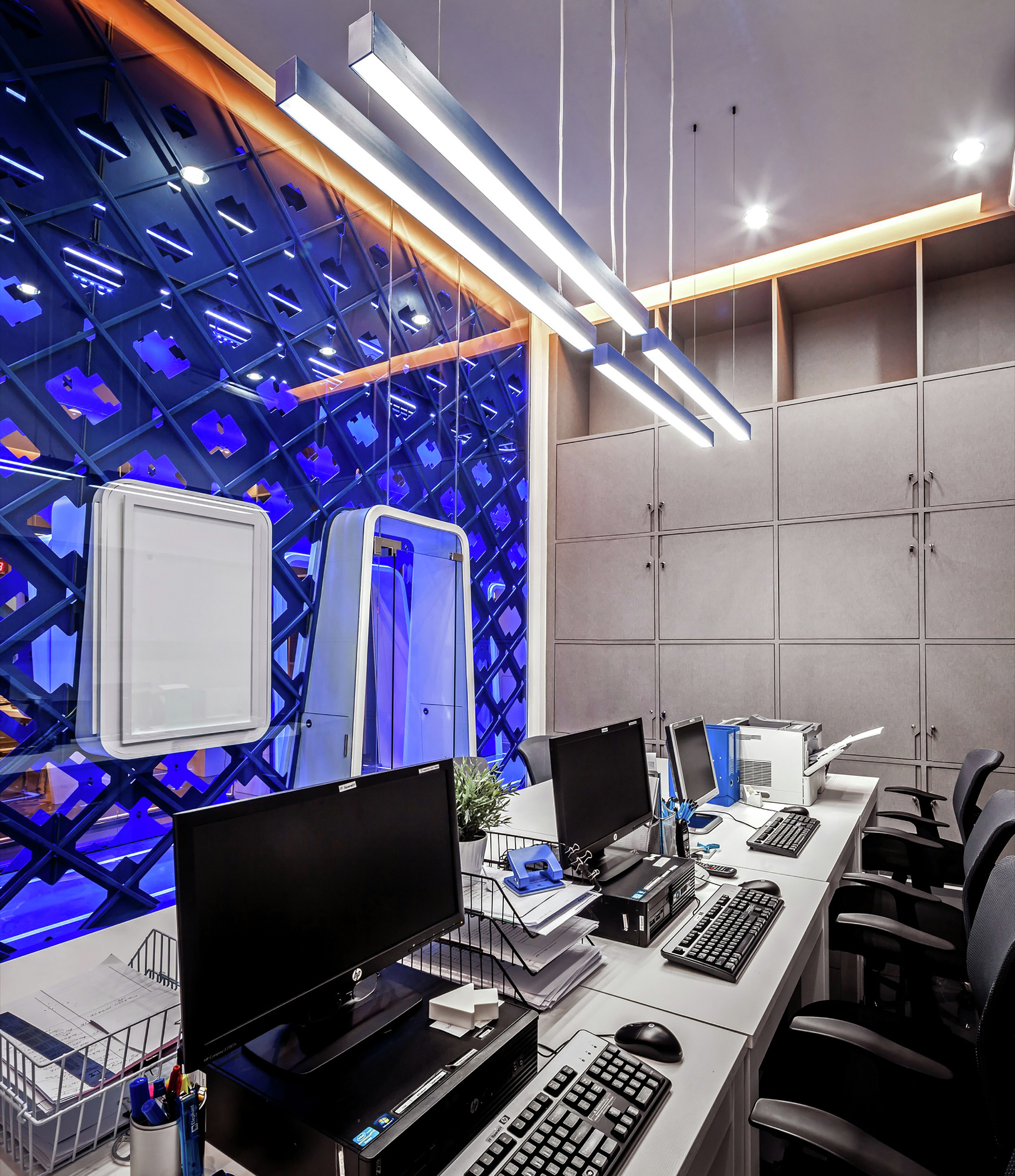 Galería de Canal 7 BBTV / Apostrophy's + Airbase Architects - 19