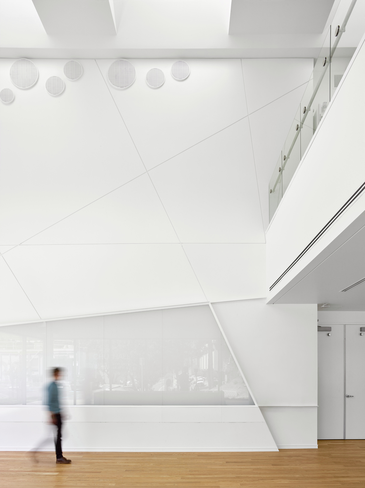 Gallery of Chu Hall - Solar Energy Research Center / SmithGroup - 19