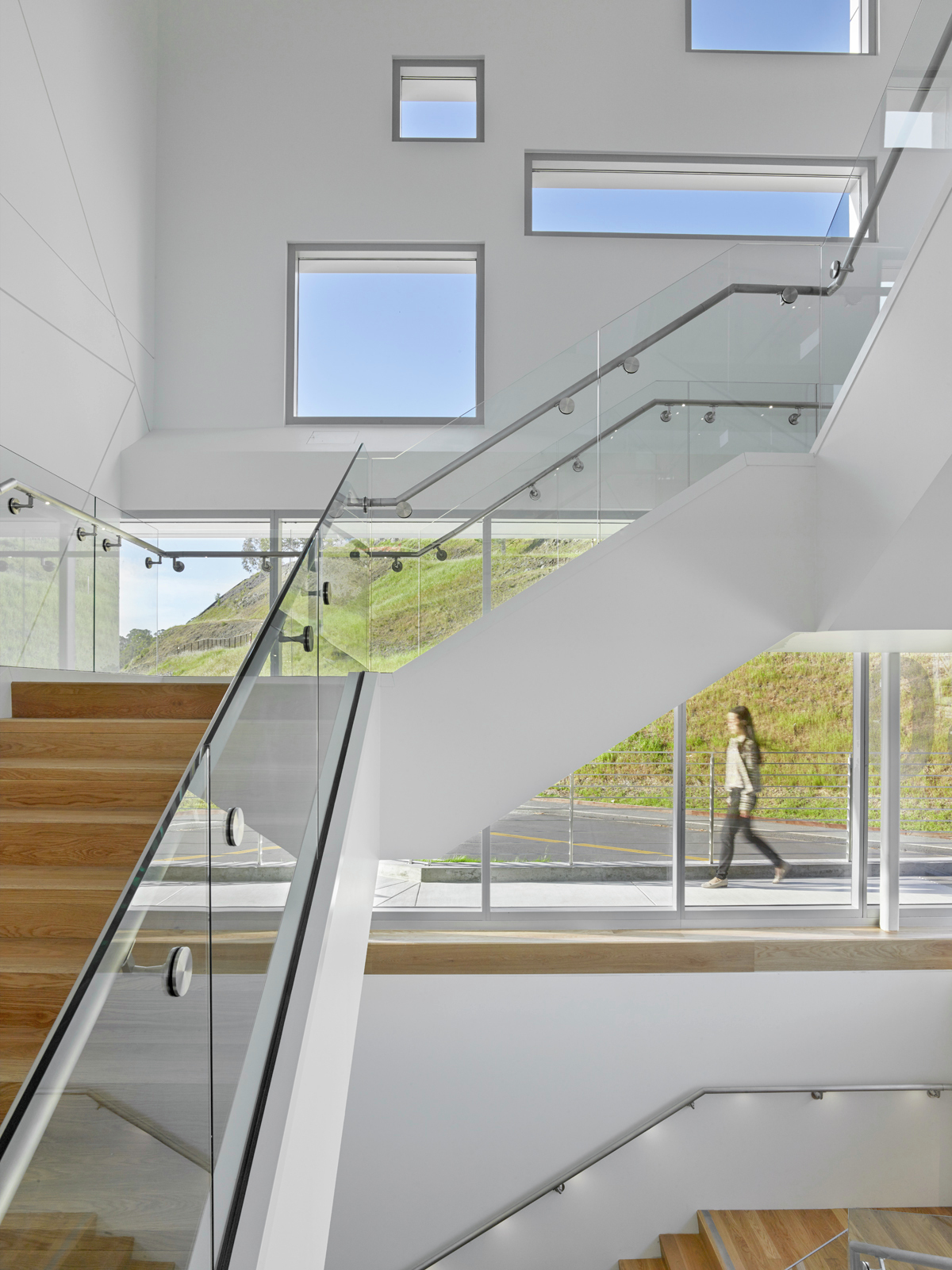 Gallery of Chu Hall - Solar Energy Research Center / SmithGroup - 15