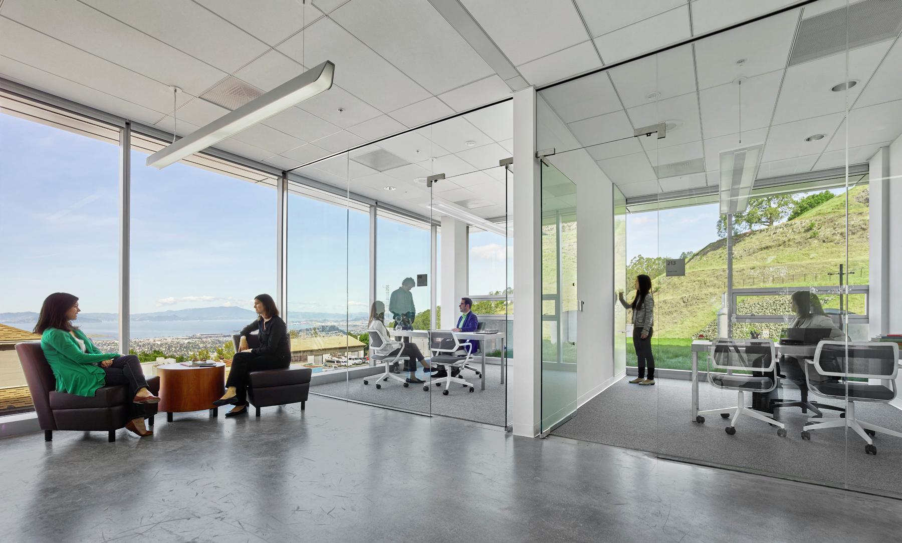 Gallery of Chu Hall - Solar Energy Research Center / SmithGroup - 12