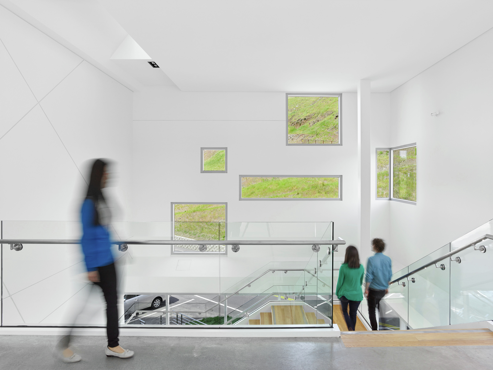 Gallery of Chu Hall - Solar Energy Research Center / SmithGroup - 20