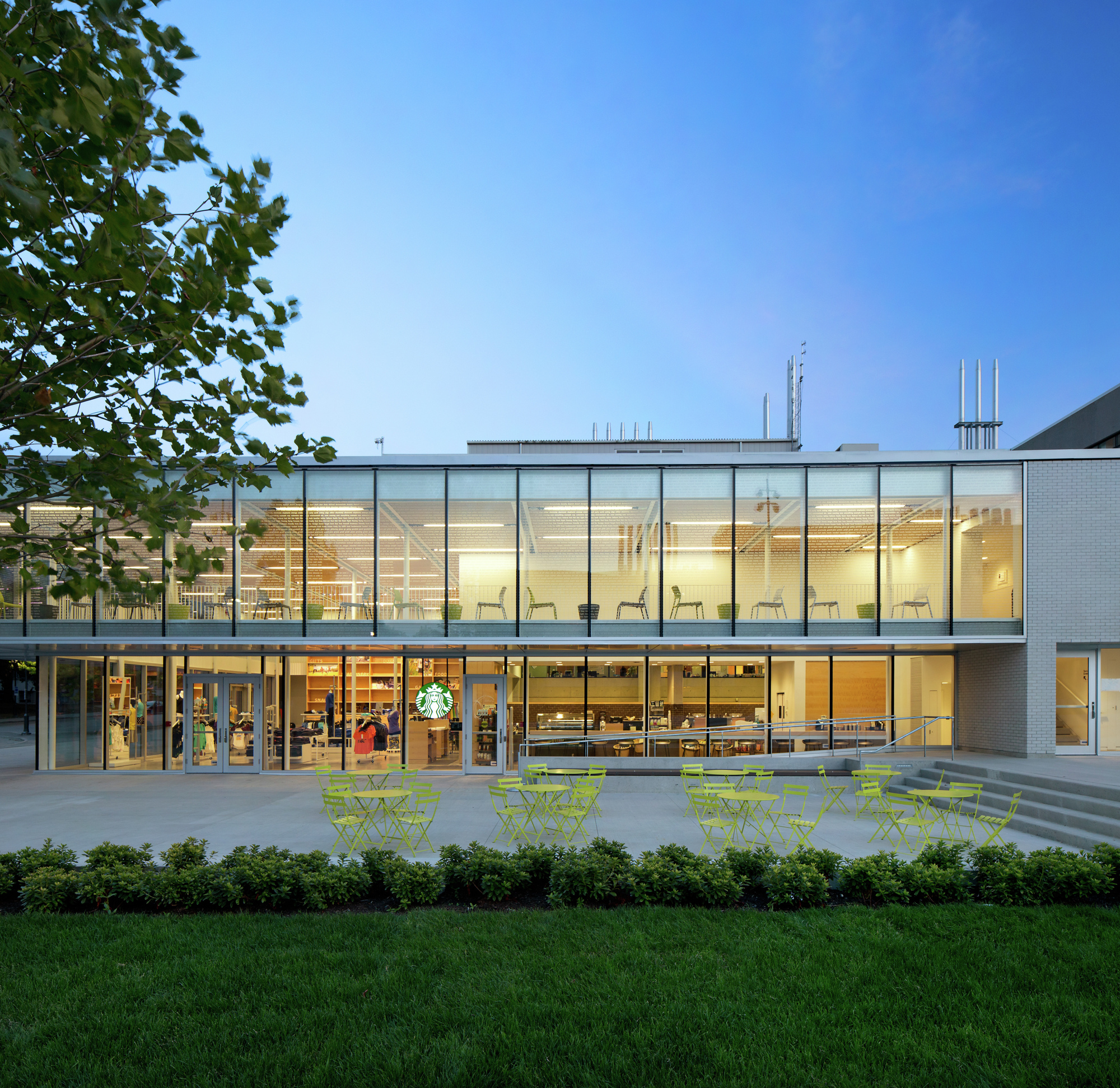 Gallery of UBC Bookstore / Office Of Mcfarlane Biggar Architects ...