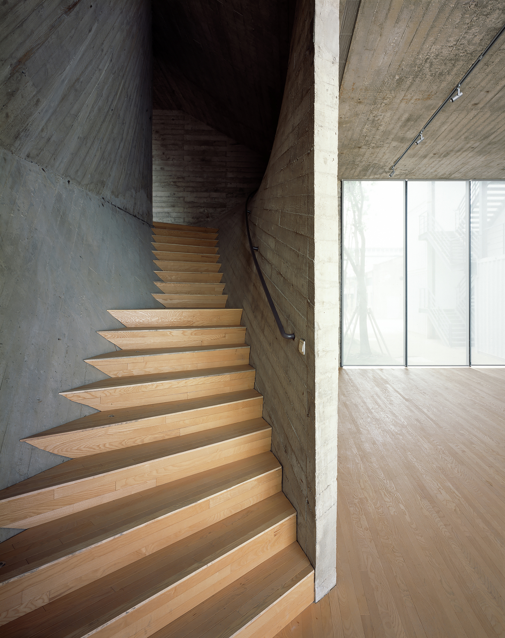 Gallery of Fab-Union Space On The West Bund / Archi-Union Architects - 11