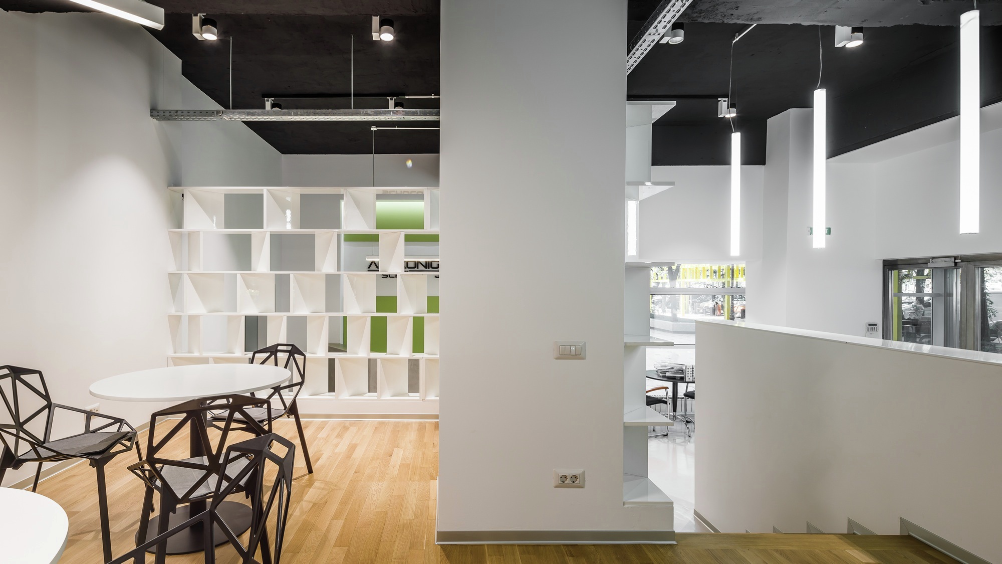 Gallery of Schuco Showroom / Mânadelucru - 12