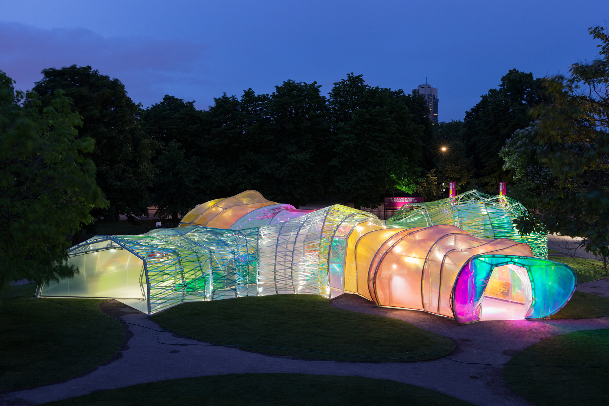 Serpentine Director Julia Peyton-Jones Steps Down After 25 Years ...