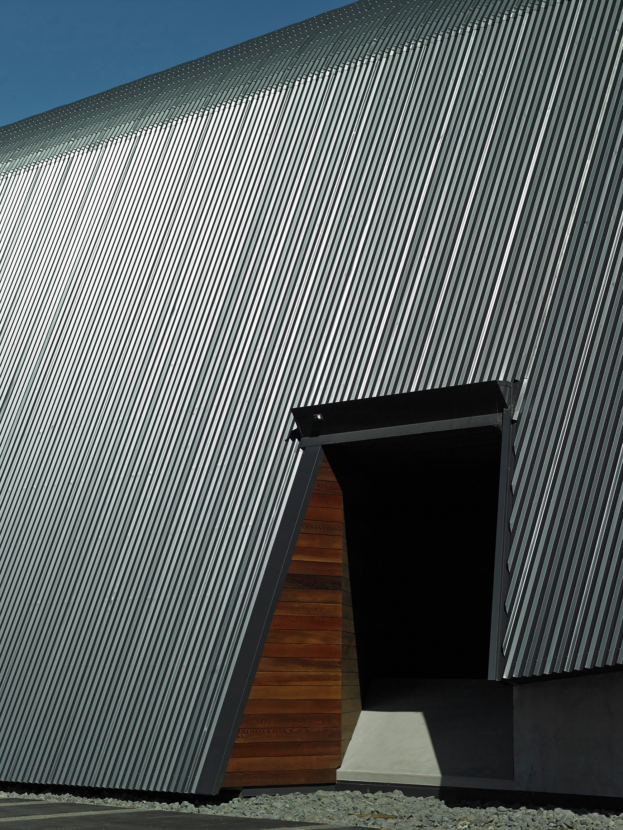 Gallery of The Blyth Performing Arts Centre / Stevens Lawson Architects ...