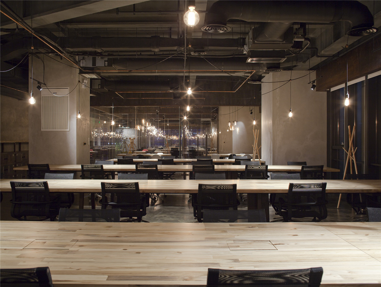 Gallery of LEO Digital Network Headquarter / IILab. - 5