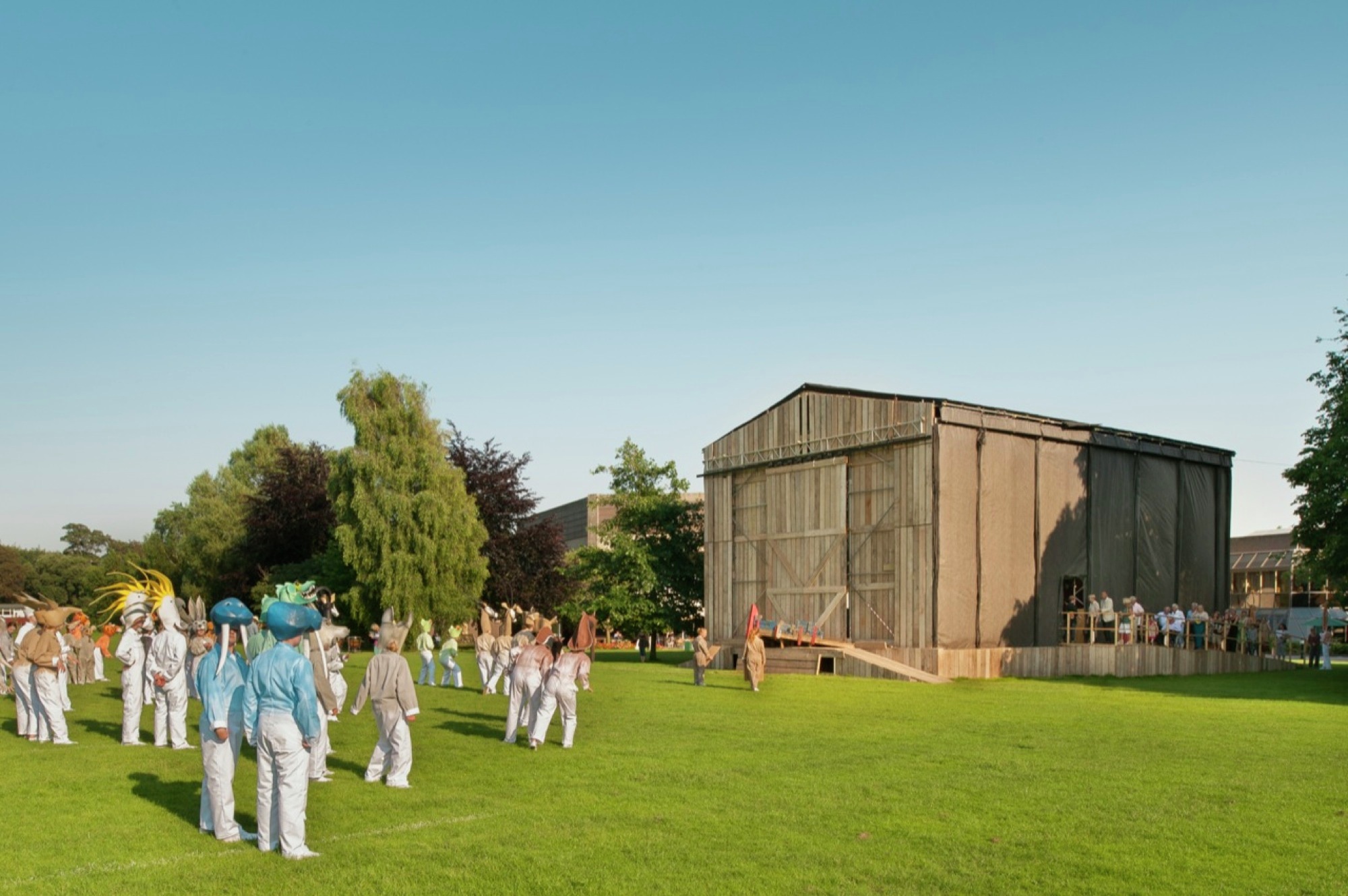 Gallery of Theatre On The Fly / Assemble - 11