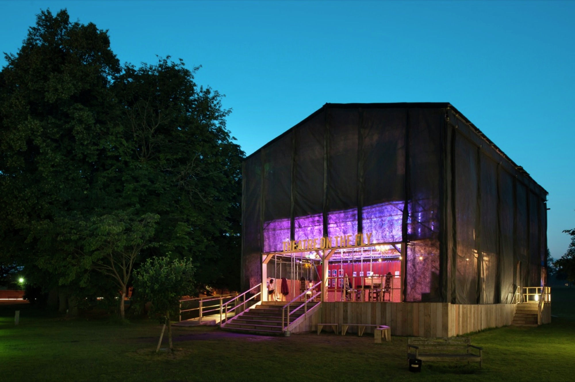 Gallery of Theatre On The Fly / Assemble - 9