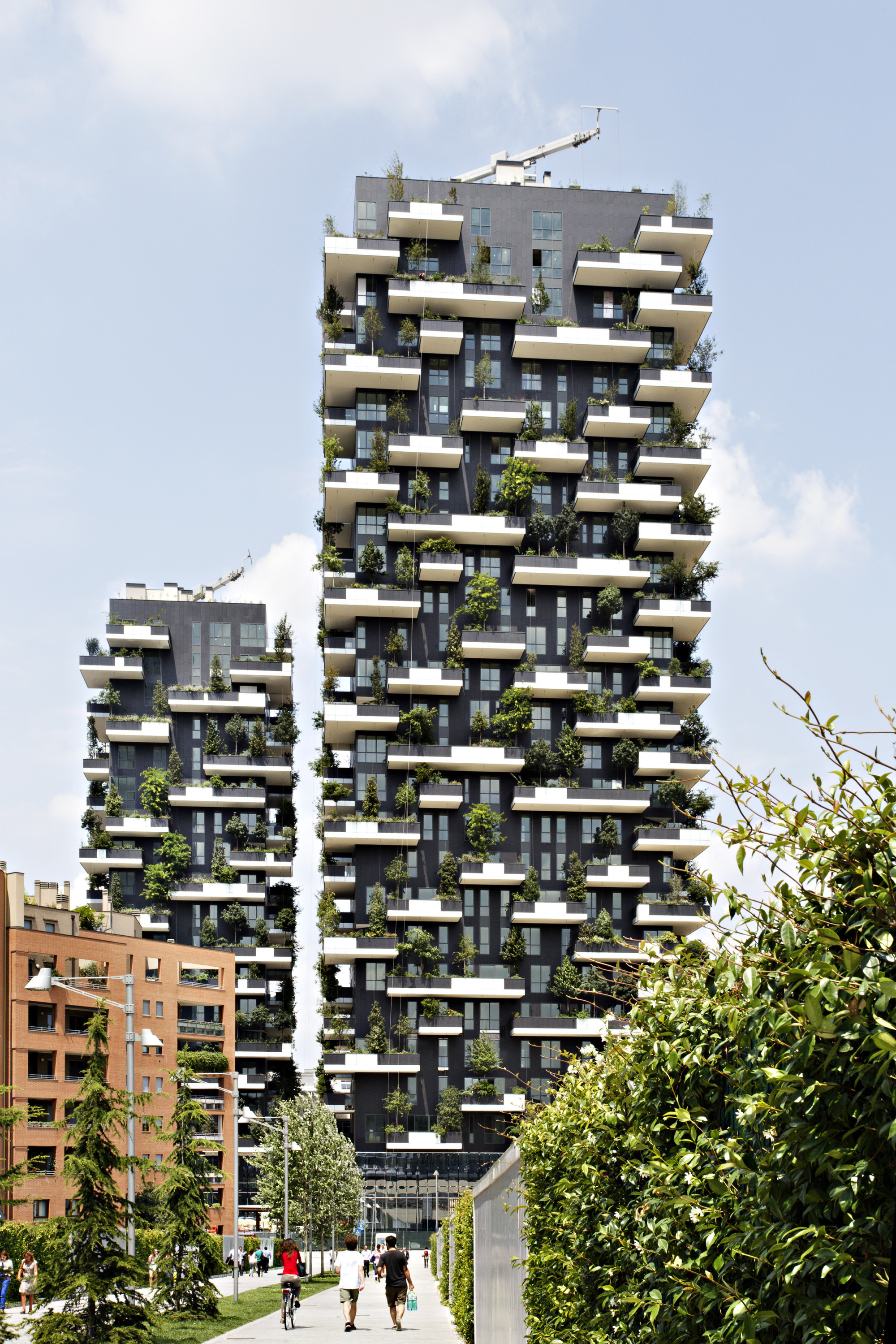 CTBUH Names Stefano Boeri’s Bosco Verticale “Best Tall Building ...