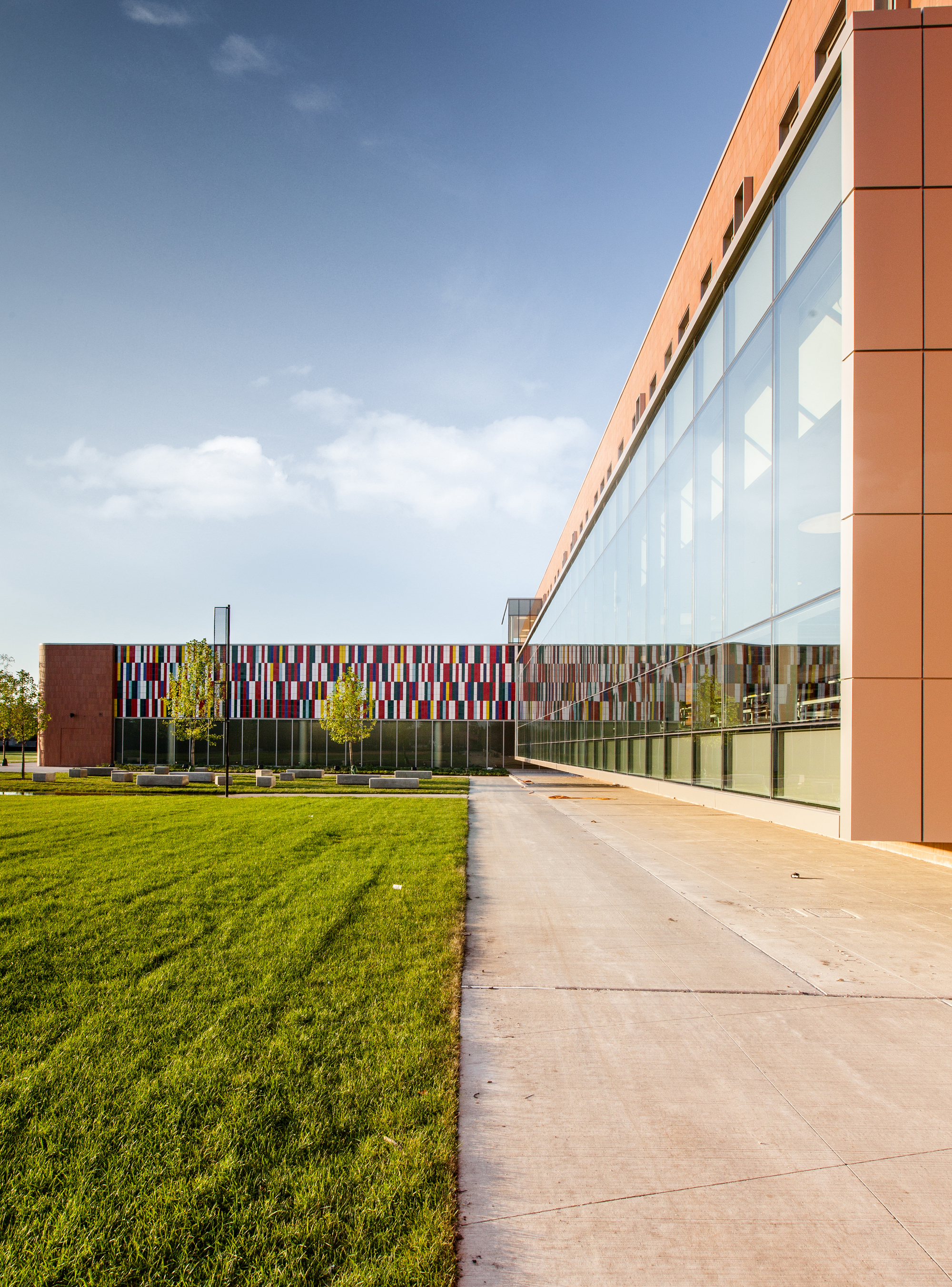 Gallery of Back of the Yards High School / STL Architects - 14