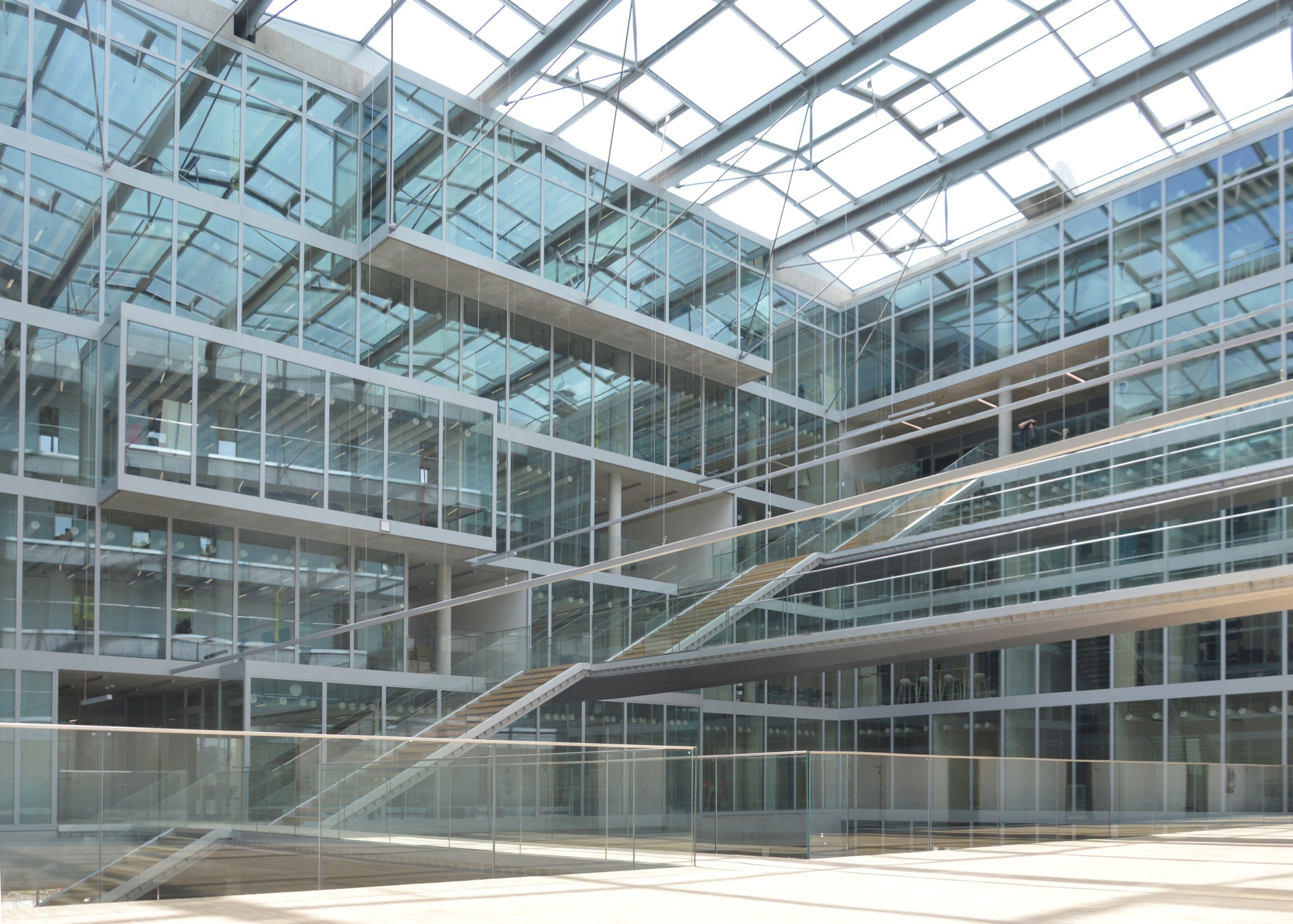 Galeria de Sede LMH / Dietmar Feichtinger Architectes - 9