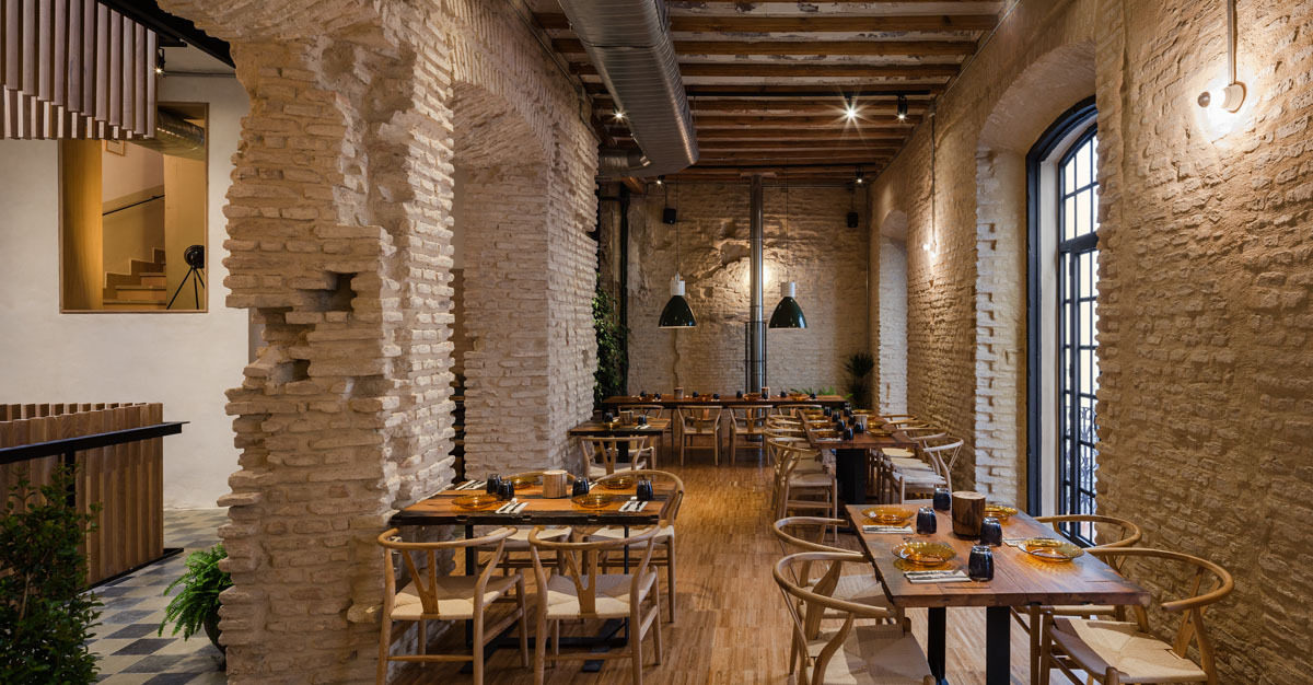 Gallery of Perro Viejo Restaurant / Donaire Arquitectos - 5