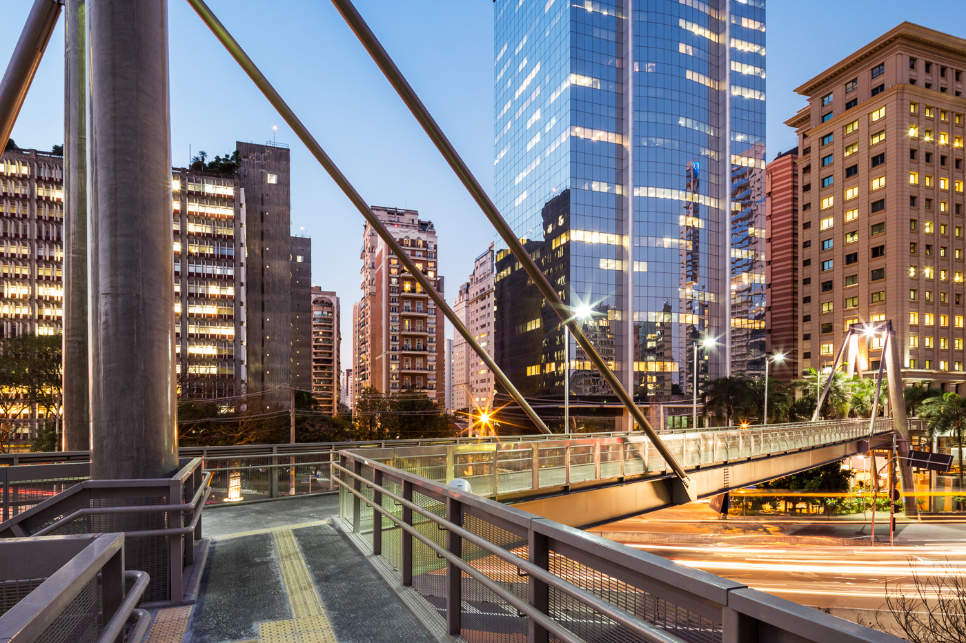 Galeria de Passarela Marcelo Fromer / Bacco Arquitetos Associados - 3