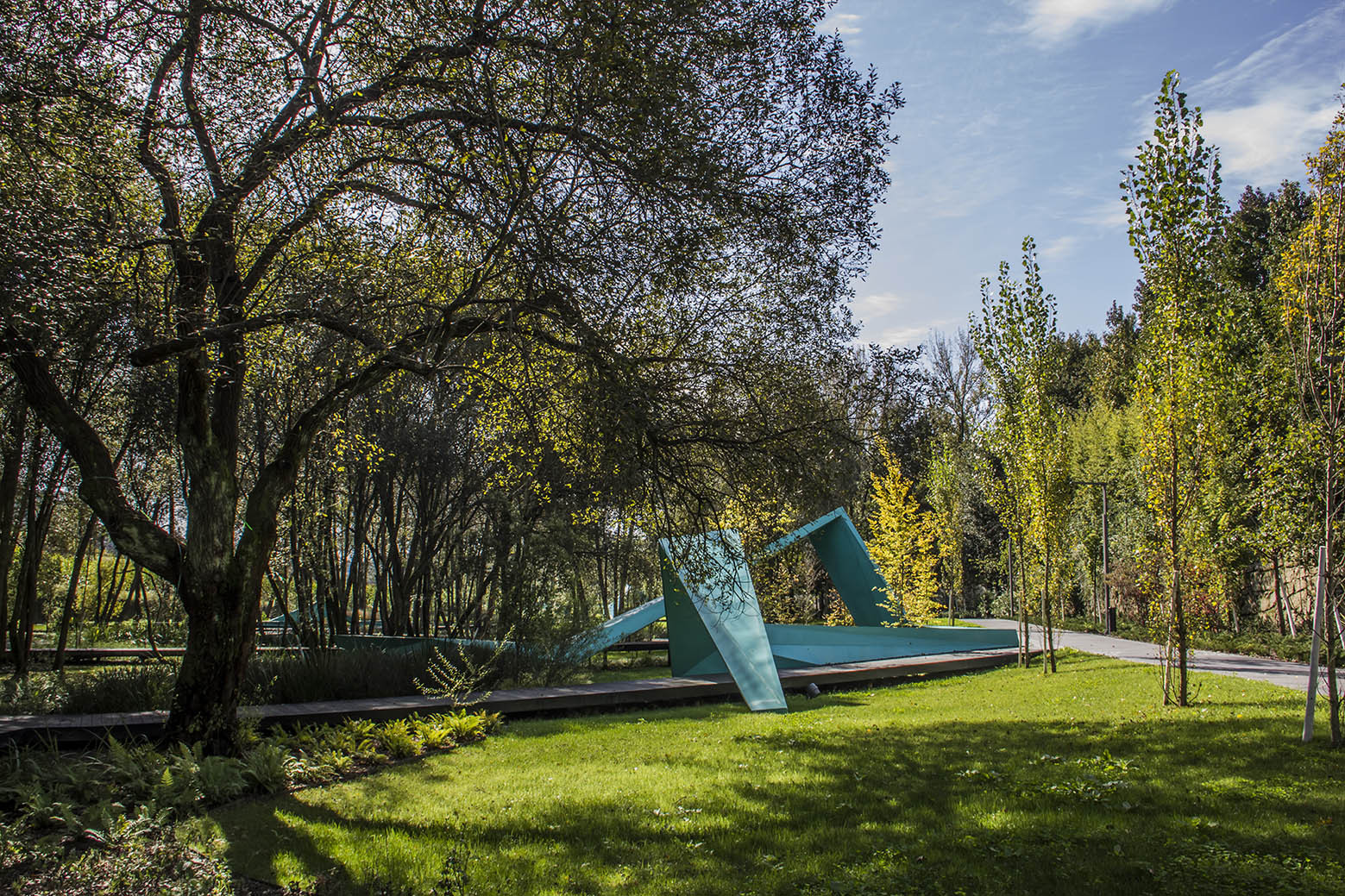 Galería de Parque Ribeiro do Matadouro / Oh!Land studio - 15