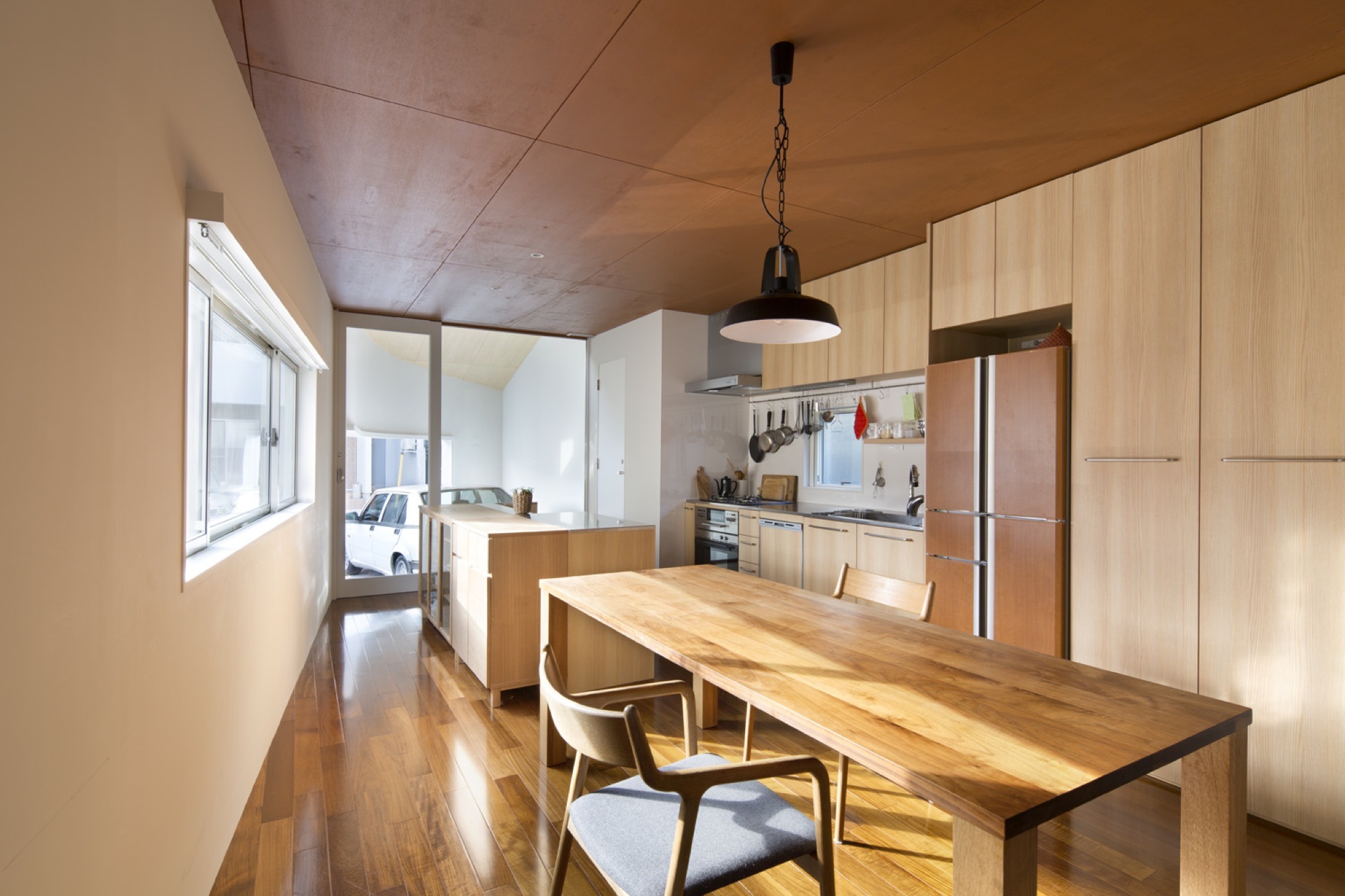 Gallery of Roadside House / Naf Architect & Design - 14