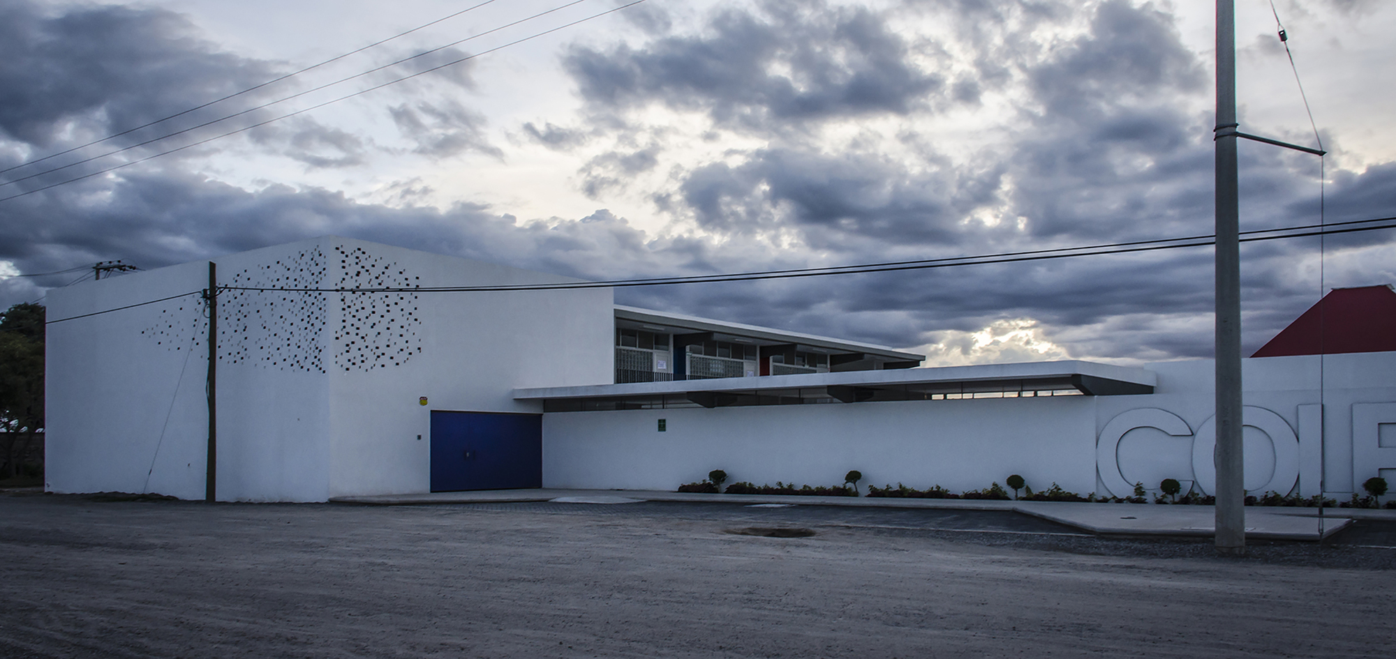 Galería de Colegio Nueva Era Álamo / HFS Arquitectos + MN Arquitectos - 11