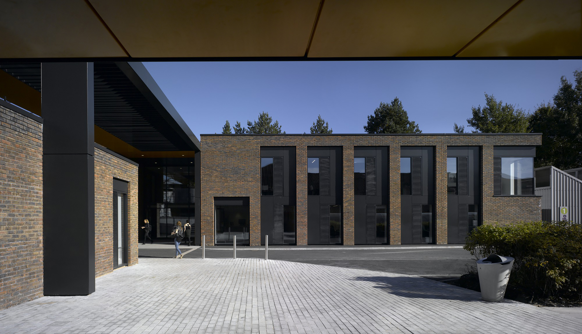 Gallery of Student Centre in the Arts University Bournemouth / Design ...