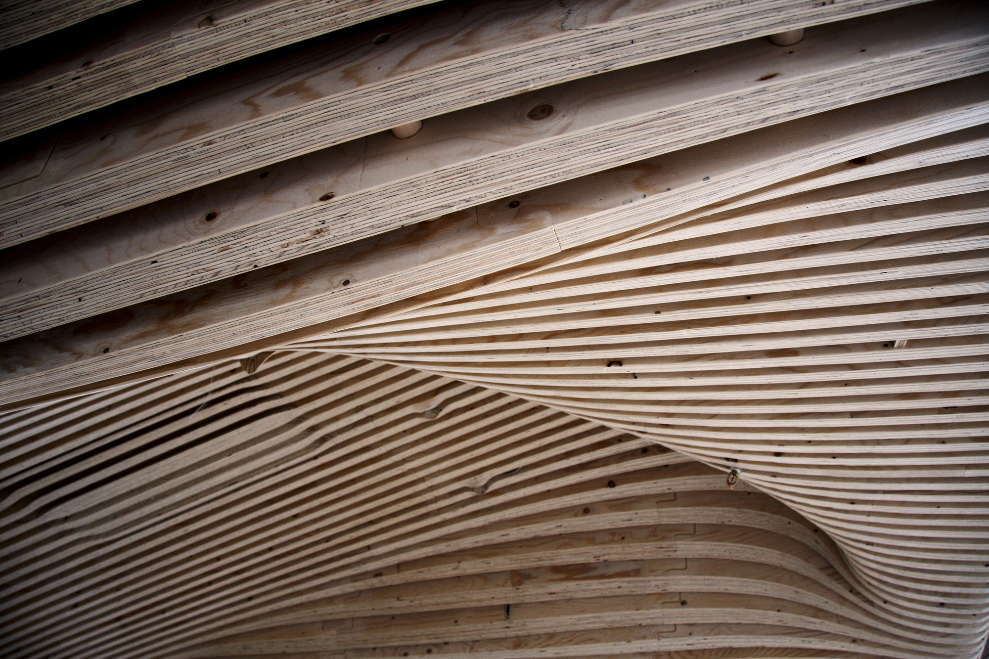 Gallery of One Main Office Renovation / dECOi Architects - 13