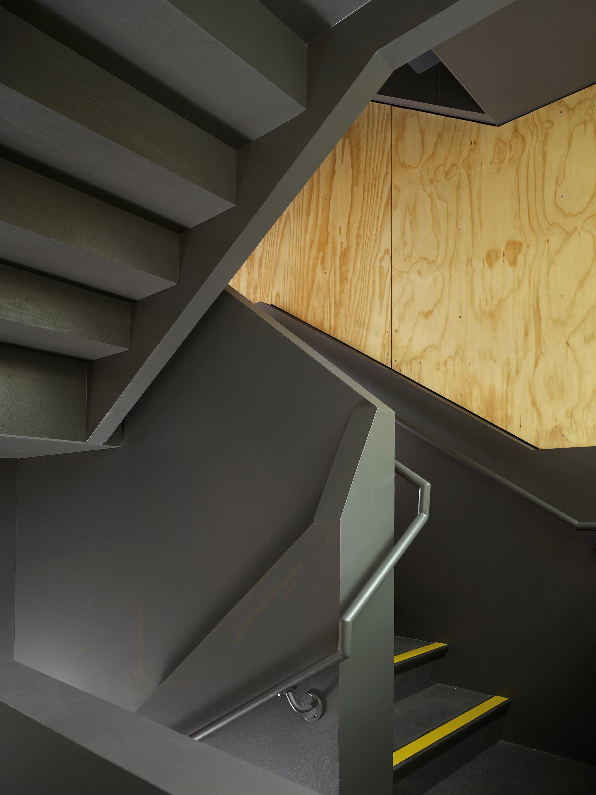 Galería de DREAMshop / INTERSTICE Architects - 13