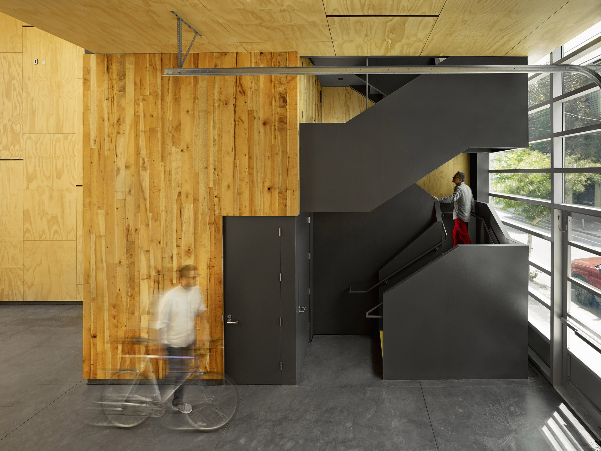 Galería de DREAMshop / INTERSTICE Architects - 17