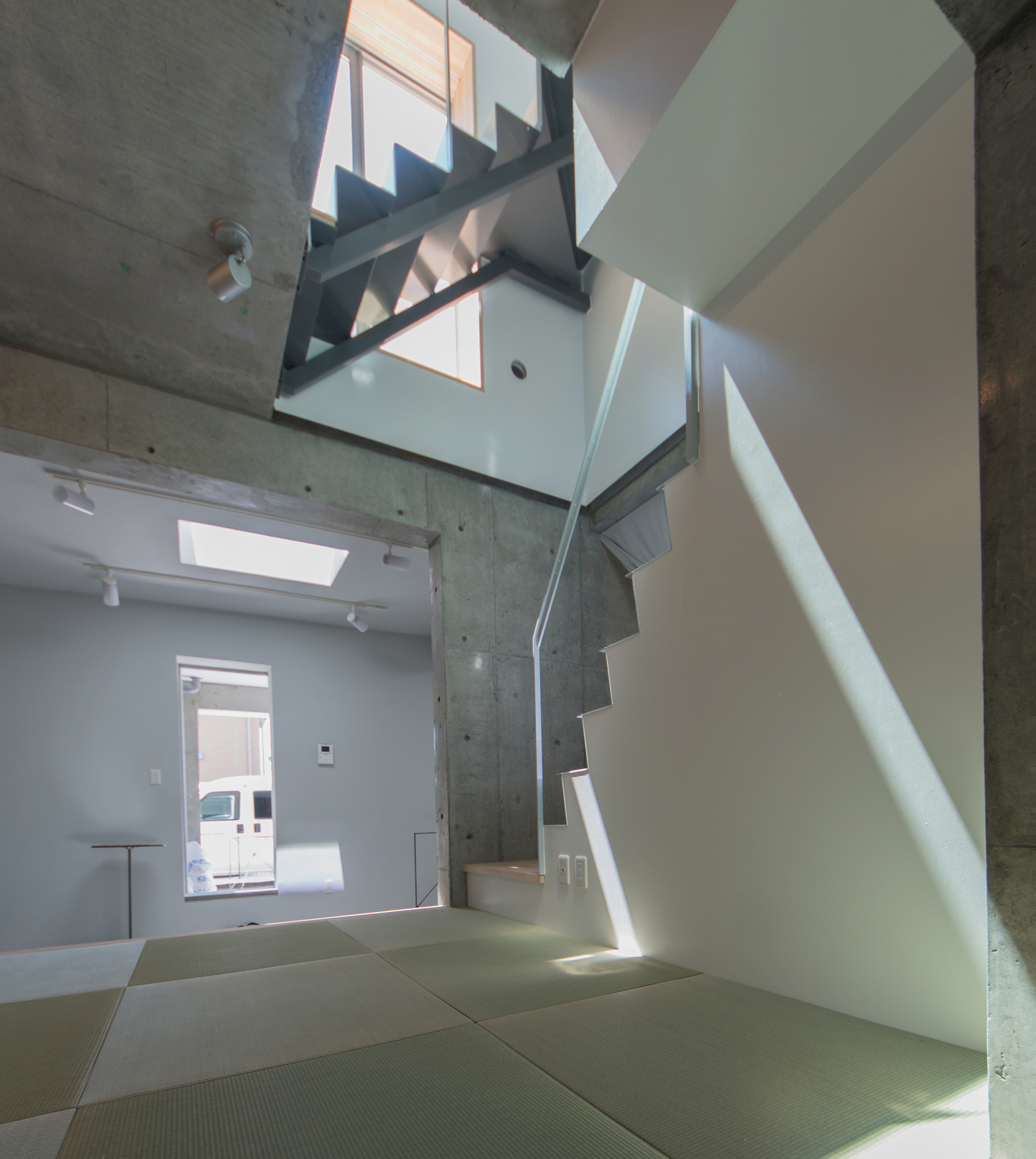 Gallery of ParkHouse Kikugawa / Szki Architects - 7