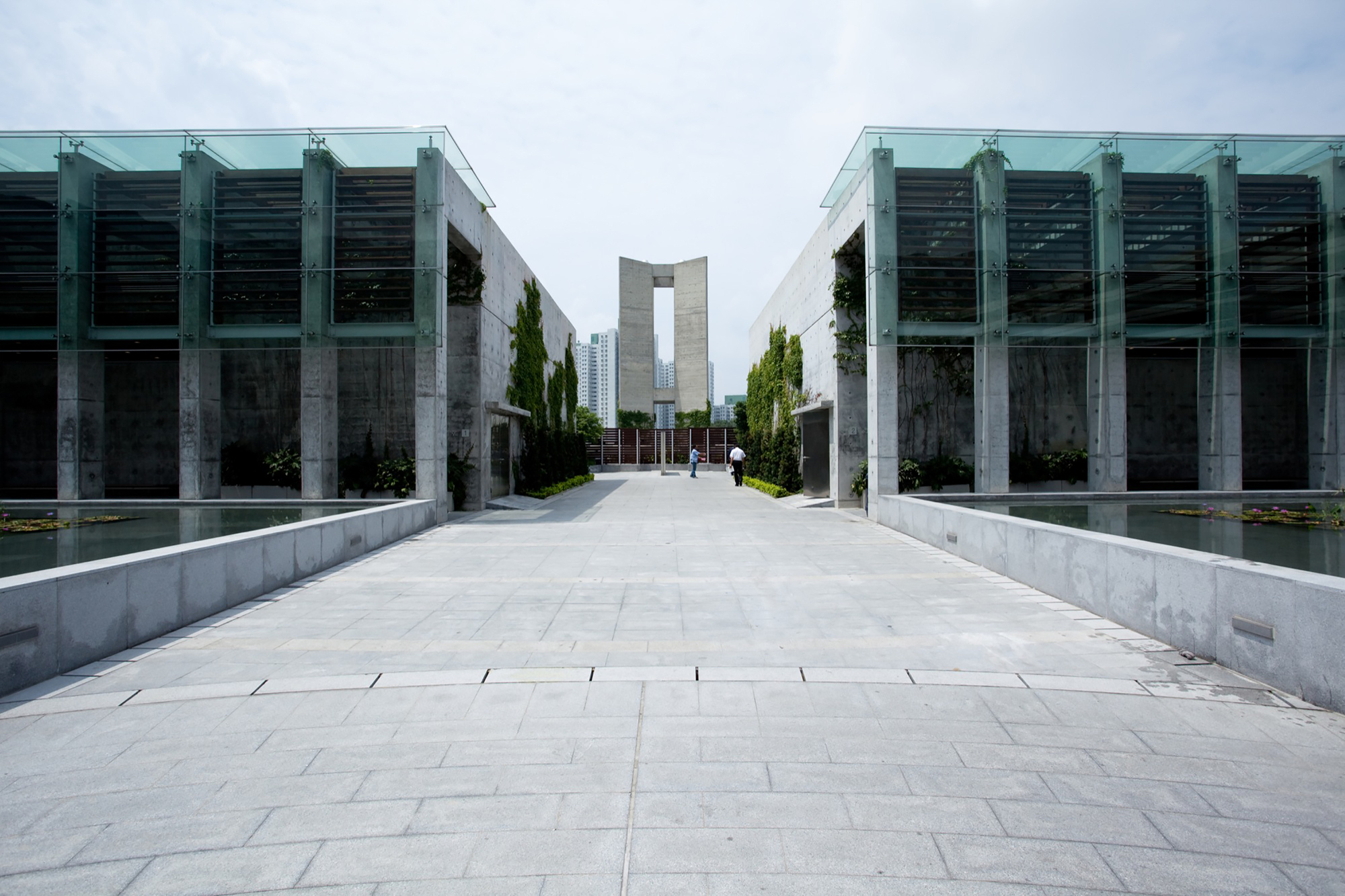 Gallery of Diamond Hill Crematorium / ArchSD - 11