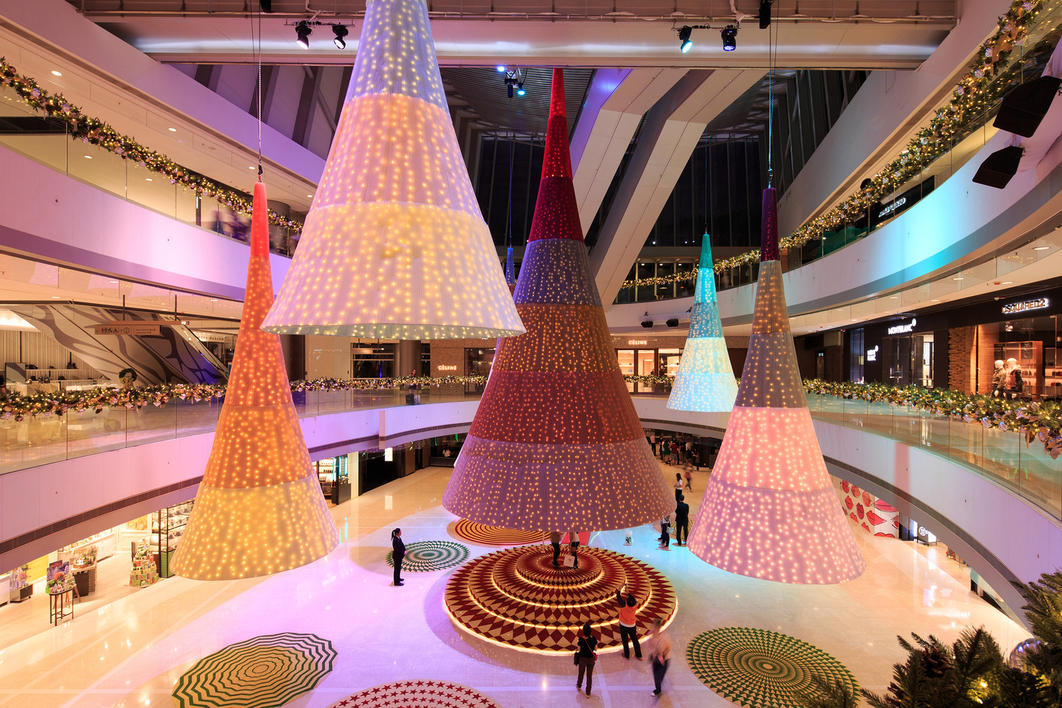 Gallery of Glowing Trees / spatial practice - 1