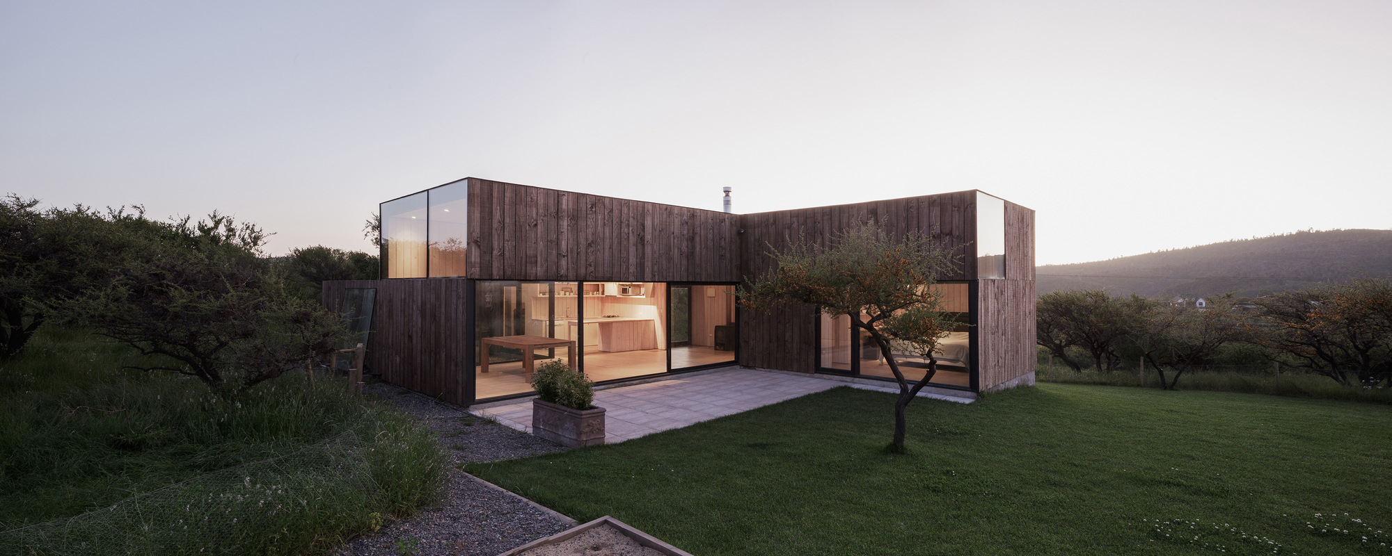 Gallery of CML House / Ricardo Torrejón + Arturo Chadwick - 13