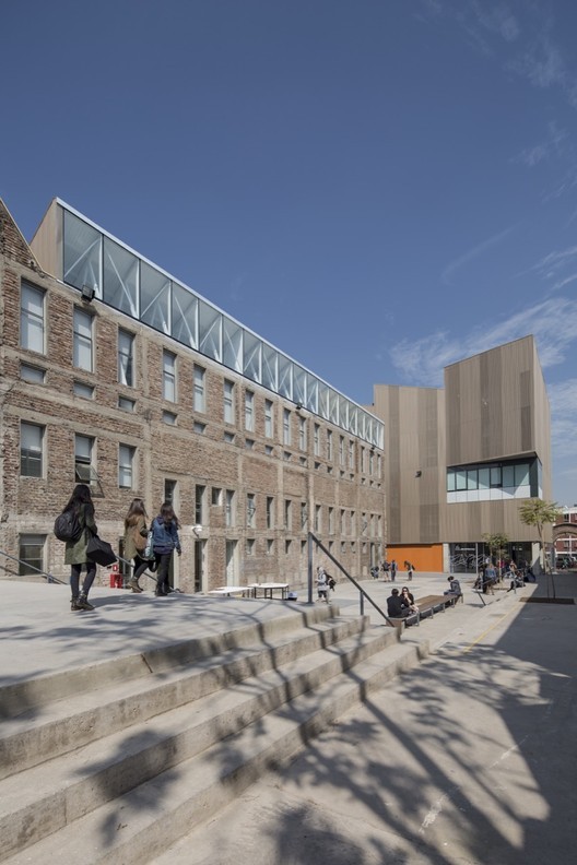 Gallery of AD Round-Up: The Best of Contemporary Chilean Architecture - 12