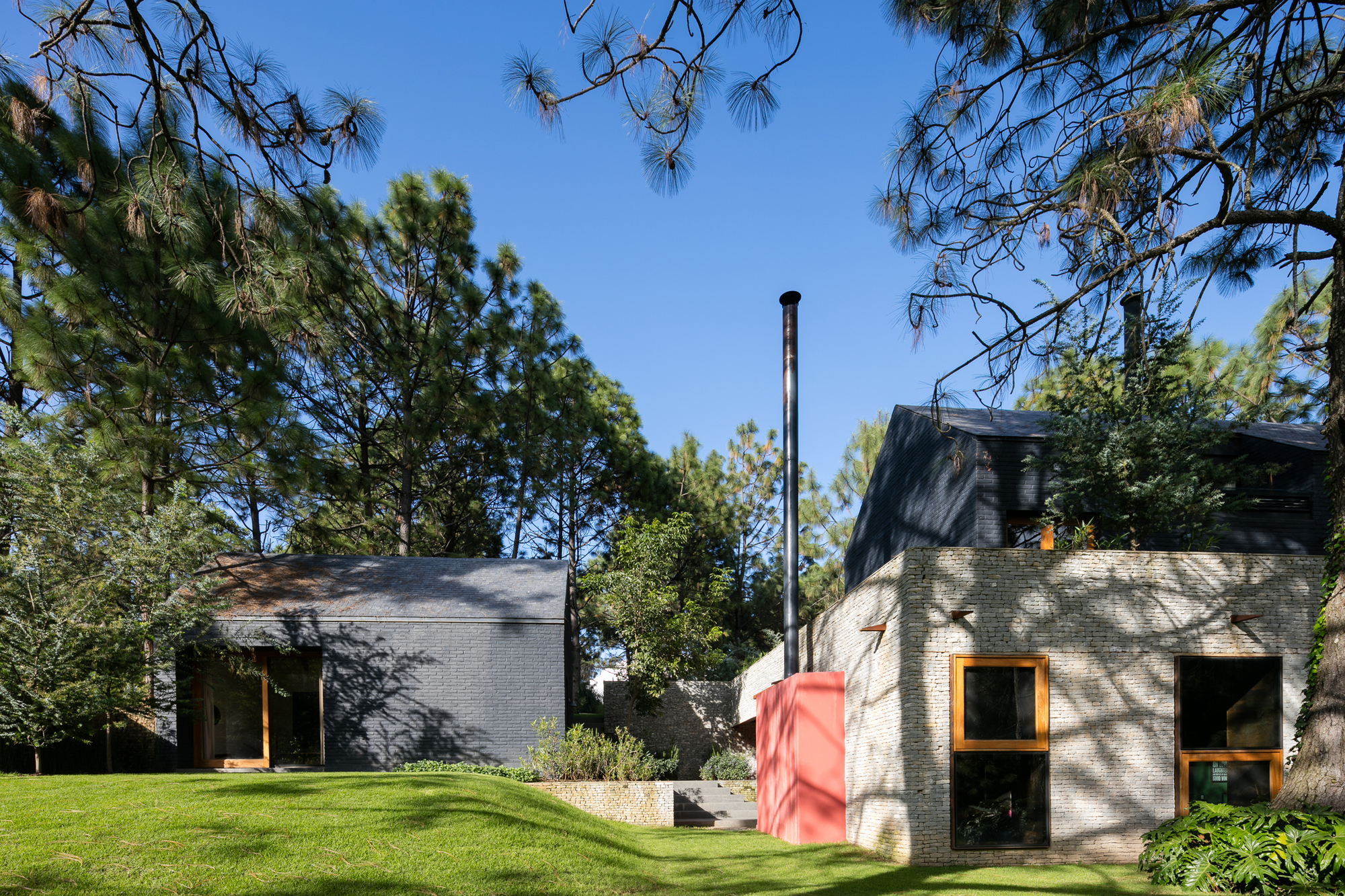 Gallery of PE House / AE Arquitectos - 3