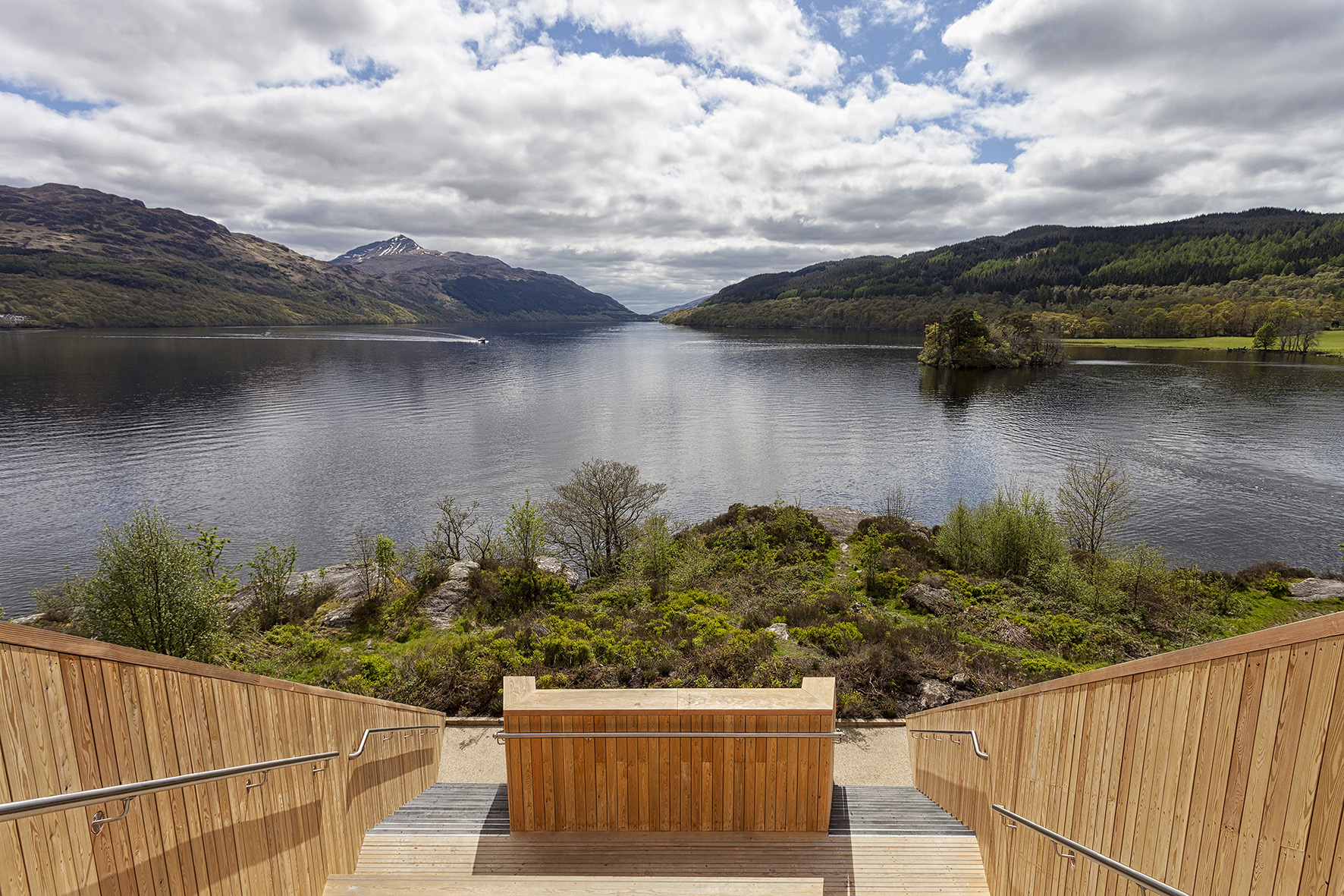 Gallery of The Pyramid Viewpoint / BTE Architecture - 3