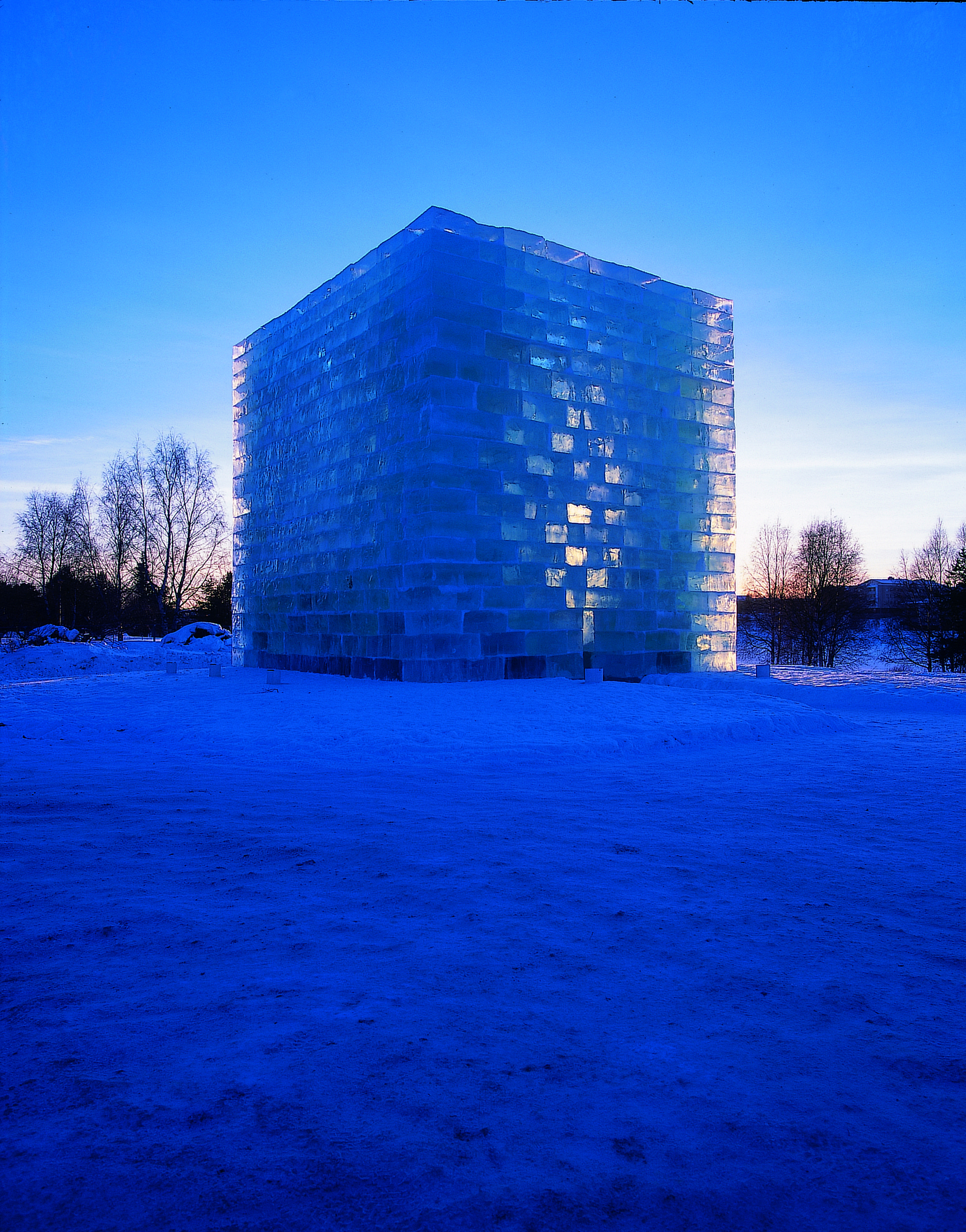 Gallery of Frozen Architecture: From Glistening Snow Shows to Multi ...