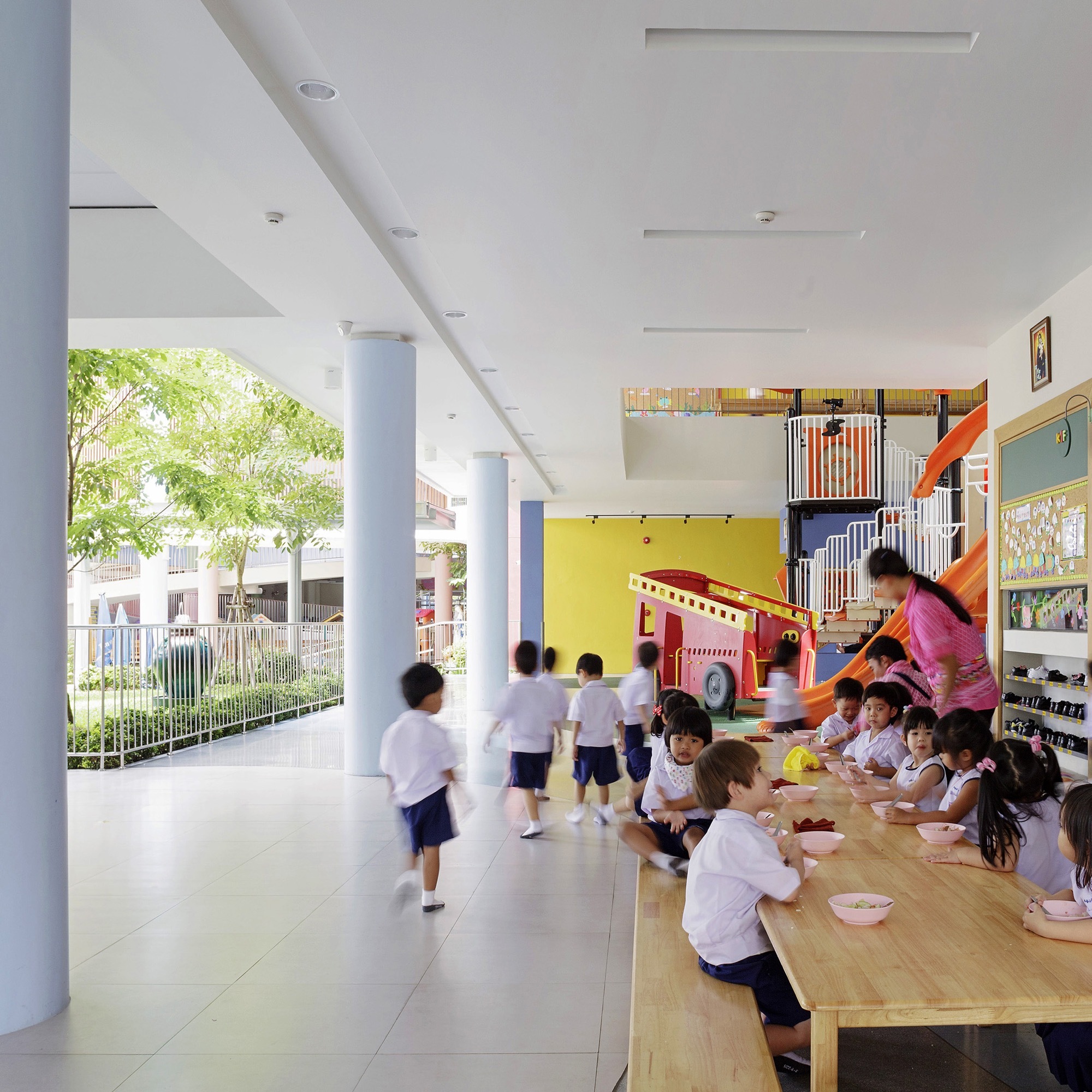 Galería de Kindergarten Charoenpong / I Like Design Studio - 6