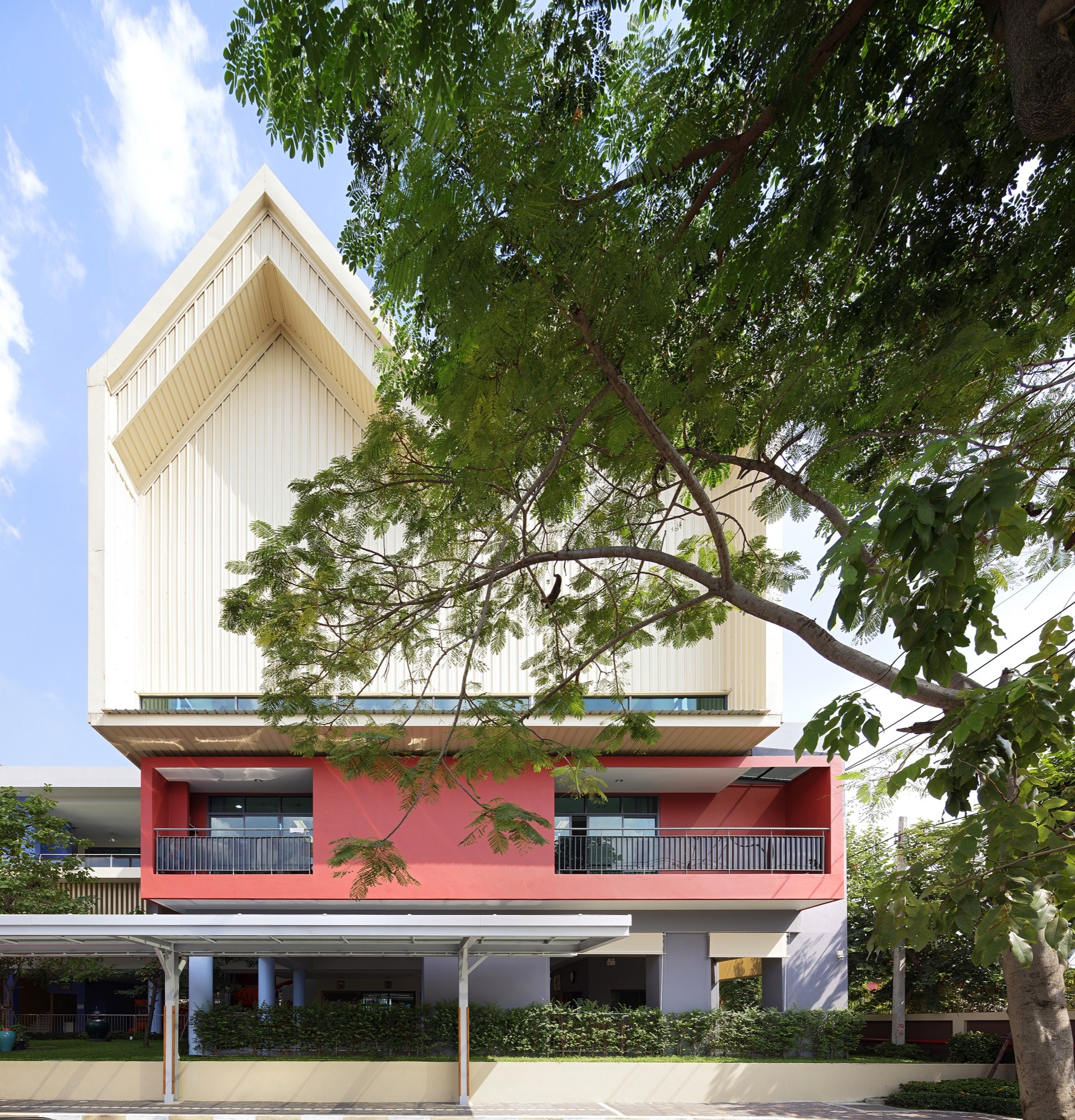 Charoenpong Kindergarten / I Like Design Studio | ArchDaily