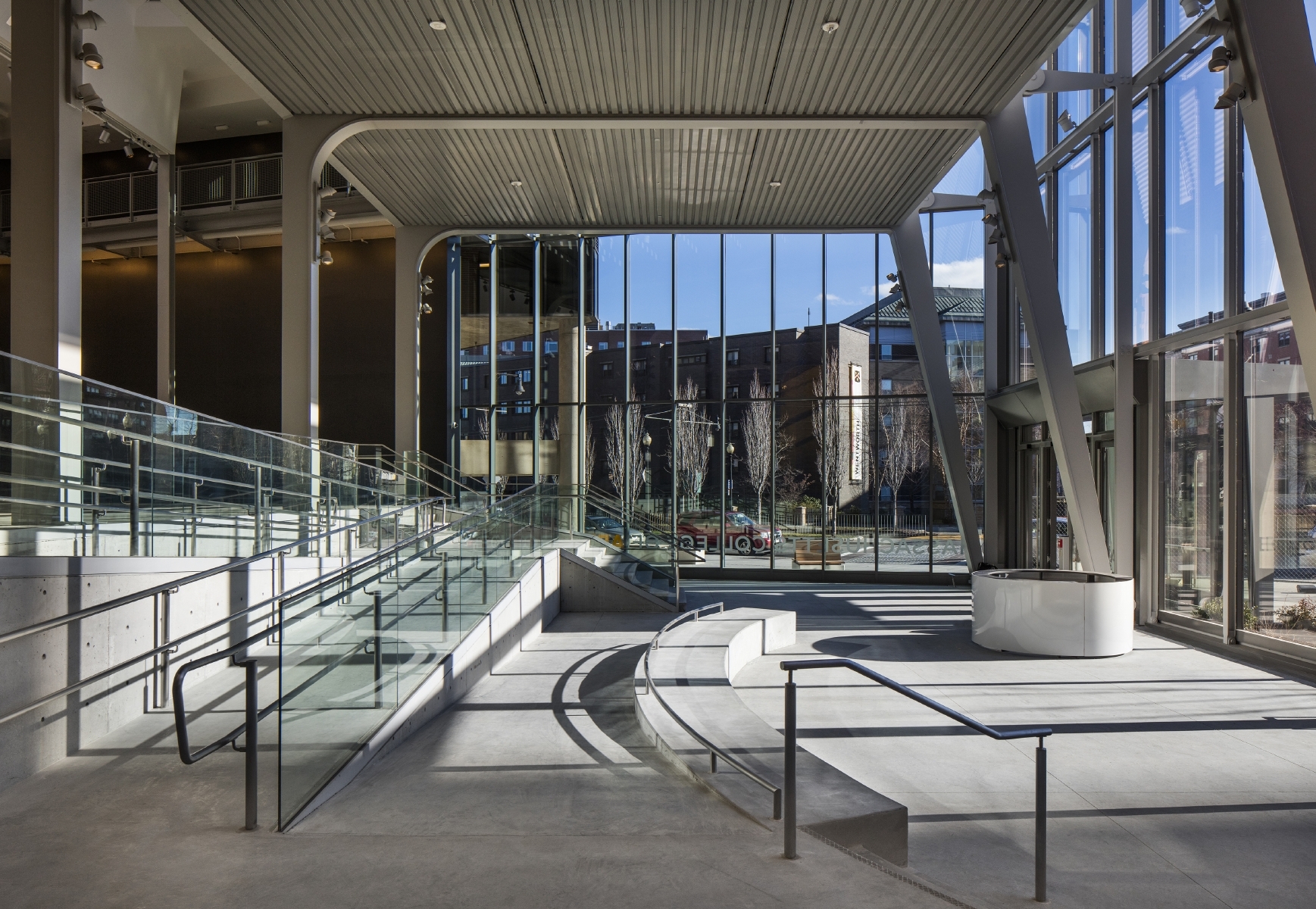 Gallery of Massachusetts College of Art and Design / Ennead Architects - 8