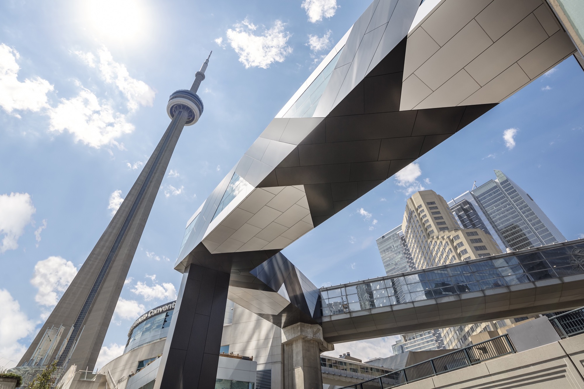 Gallery of The SFC Bridge / Jennifer Marman, Daniel Borins and James ...