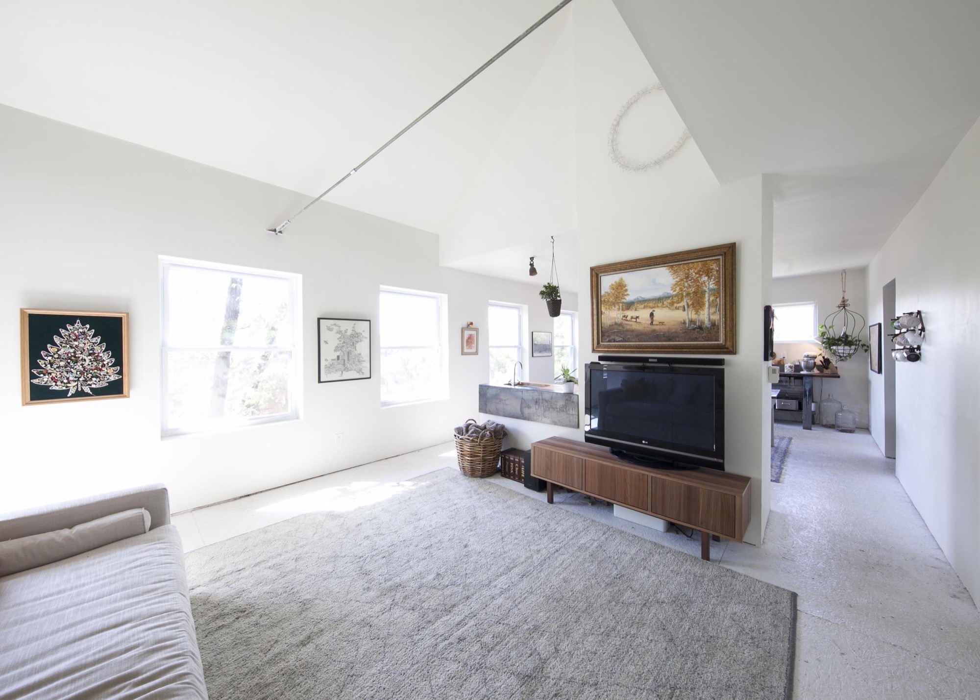 Gallery of MadHouse / LIONarchitecture - 9