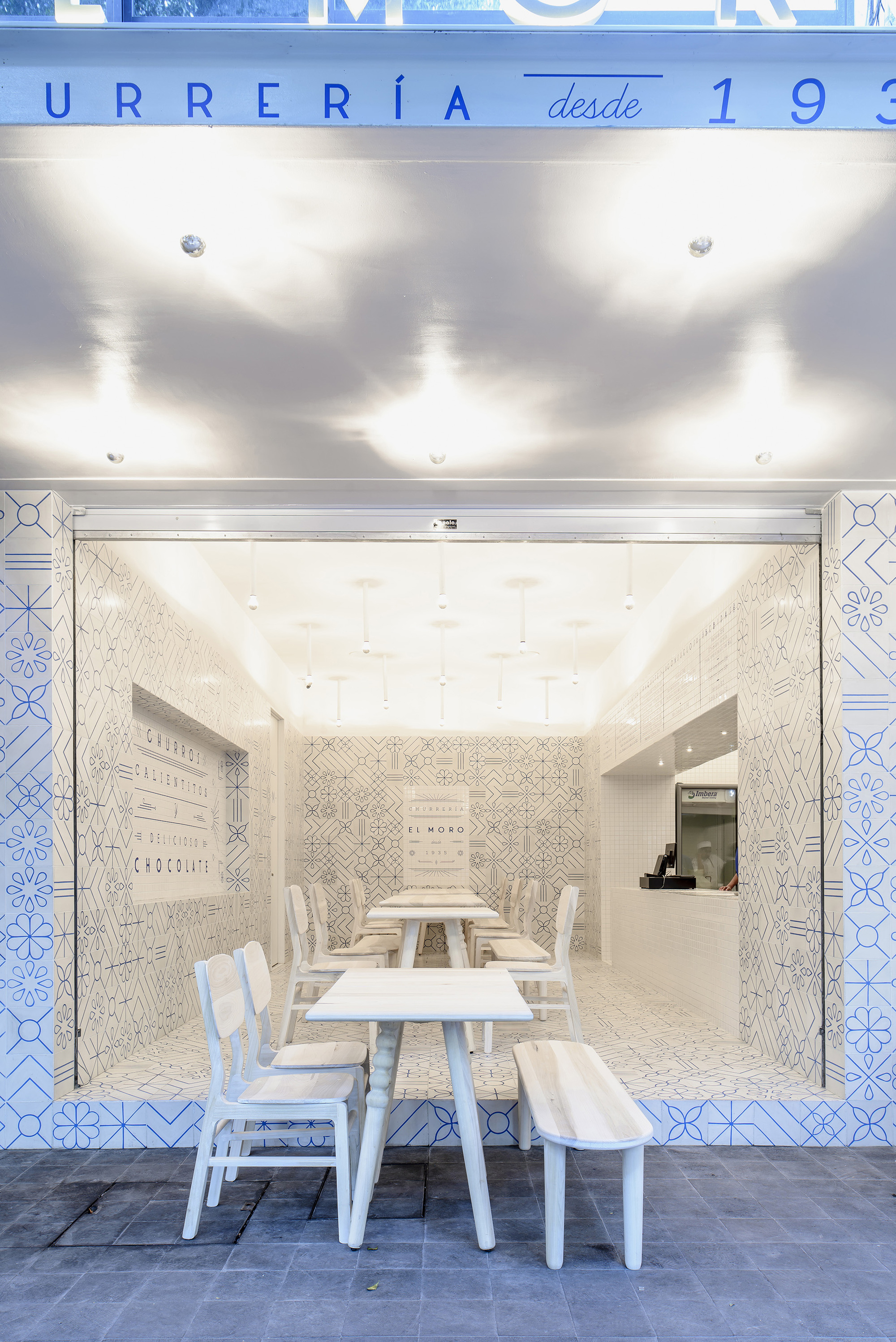 Gallery of El Moro / Cadena Concept Design - 3