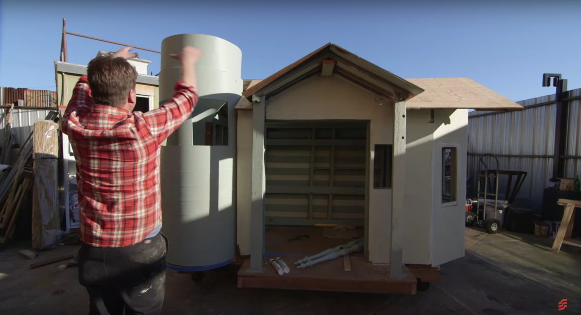 These Tiny Homes for Oakland's Homeless are Built Entirely Out of ...