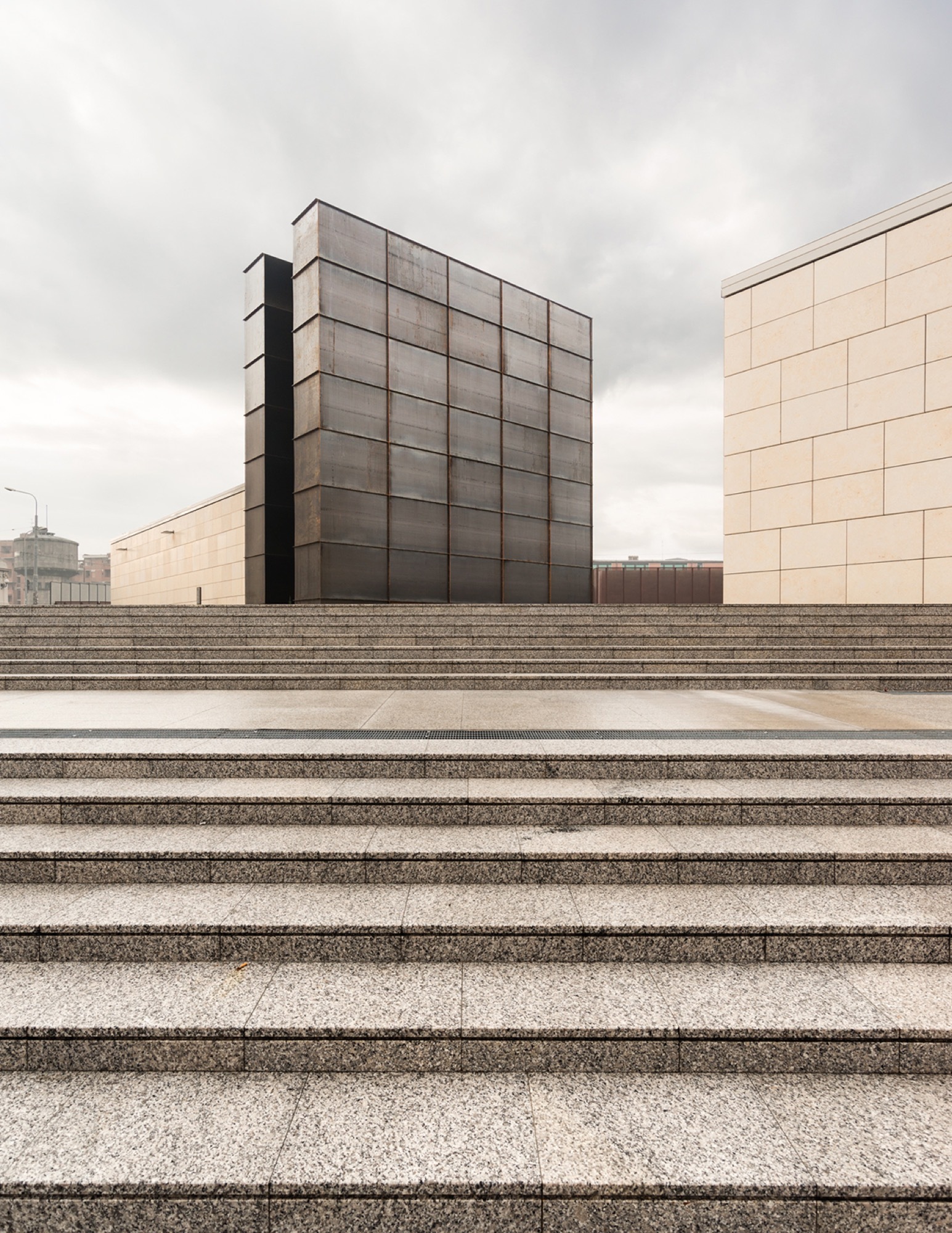 Gallery of Bologna Shoah Memorial / SET - 10