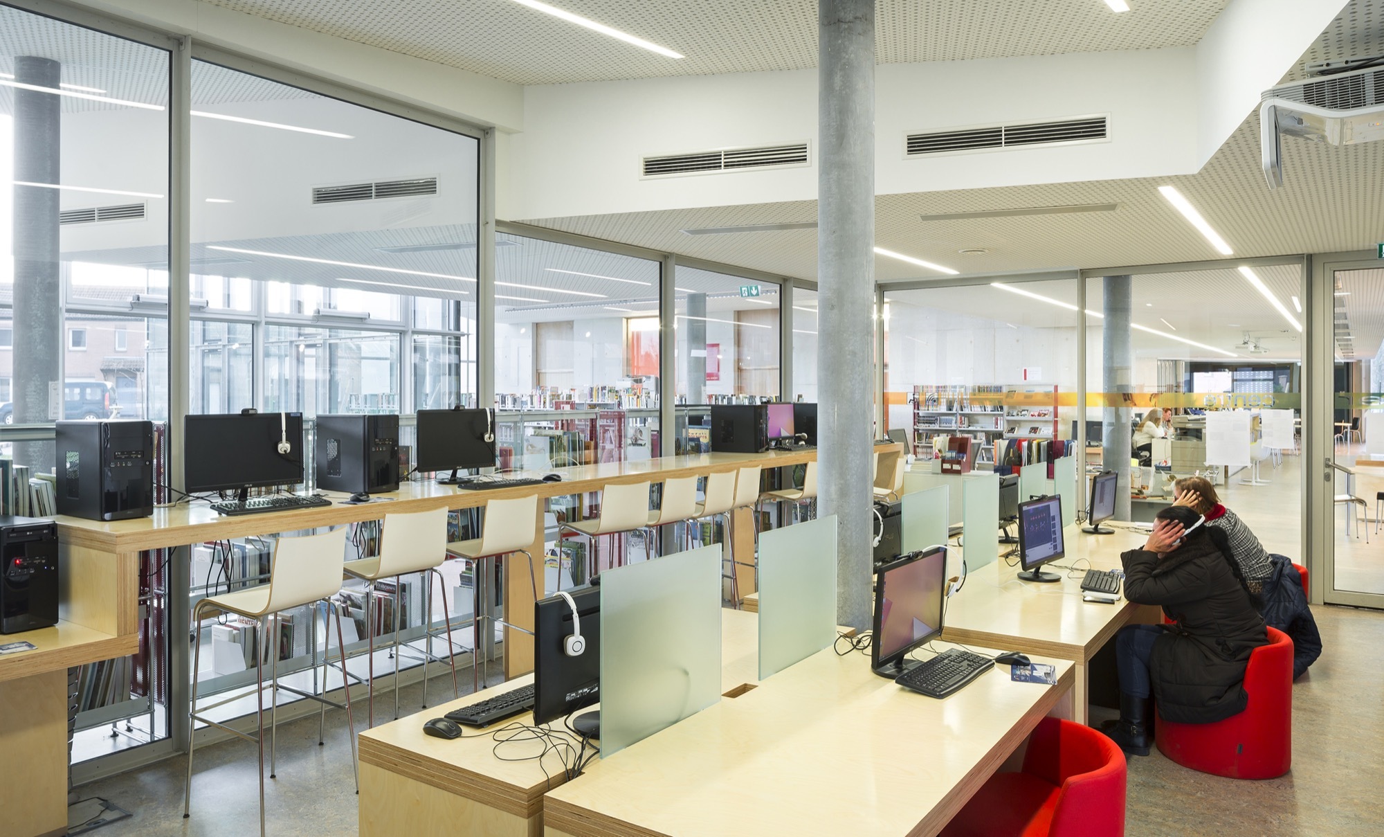 Gallery of Public Library in Estaminet / Richard + Schoeller ...