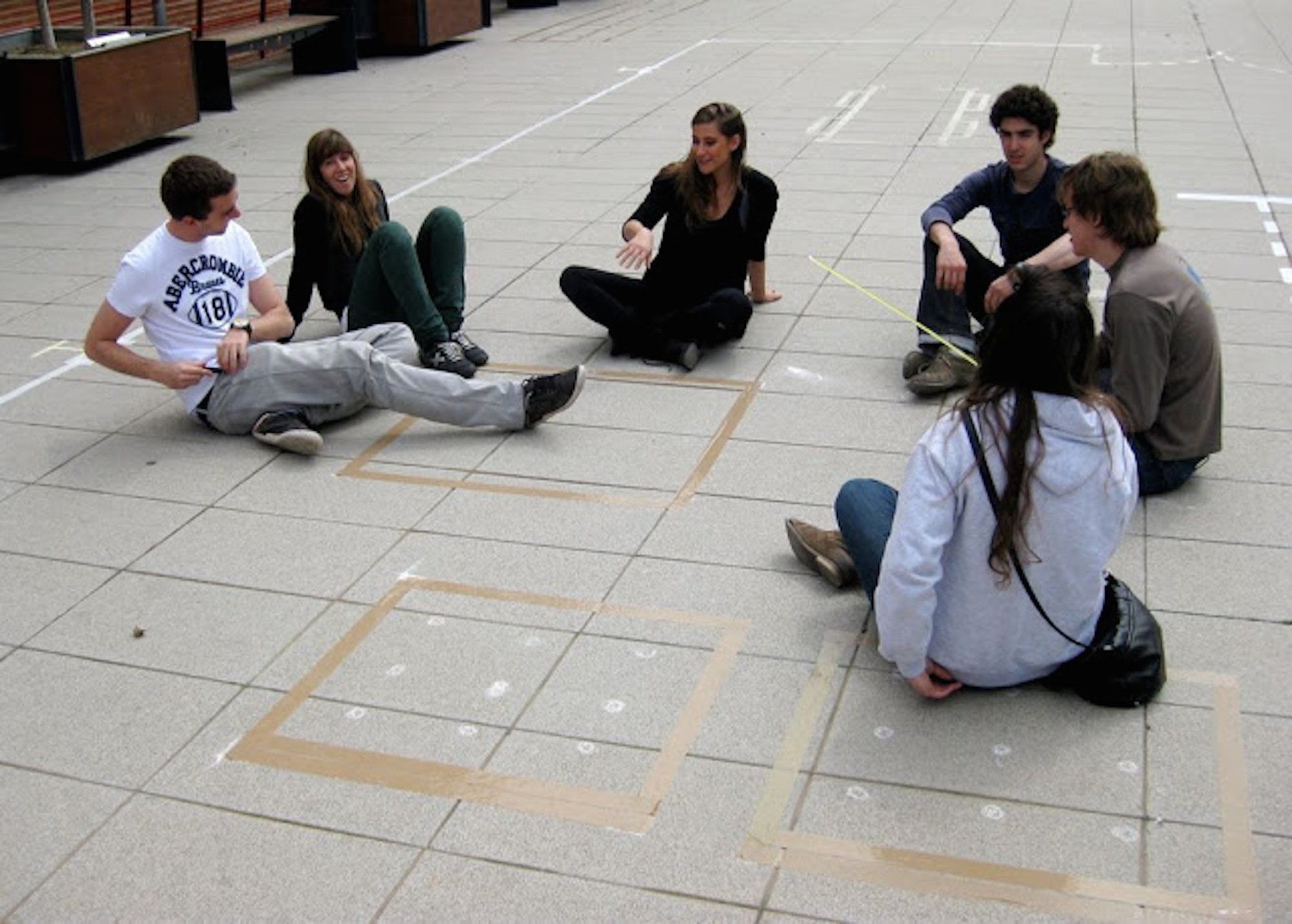 Gallery of Students at UIC Barcelona Create 1:1 Plans of Famous ...