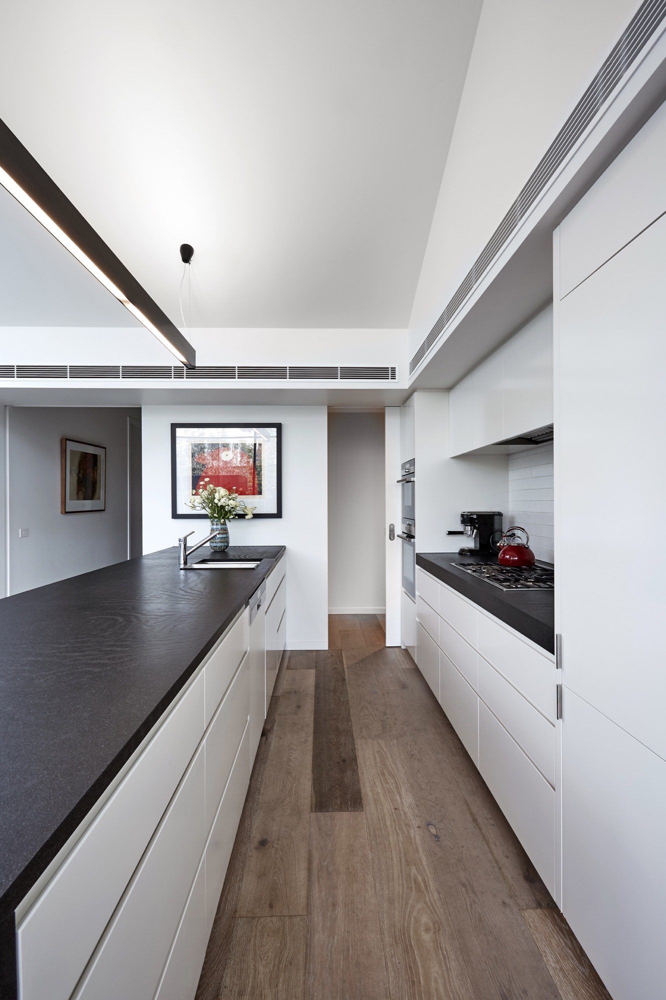 Gallery of Malvern House / Jost Architects - 14