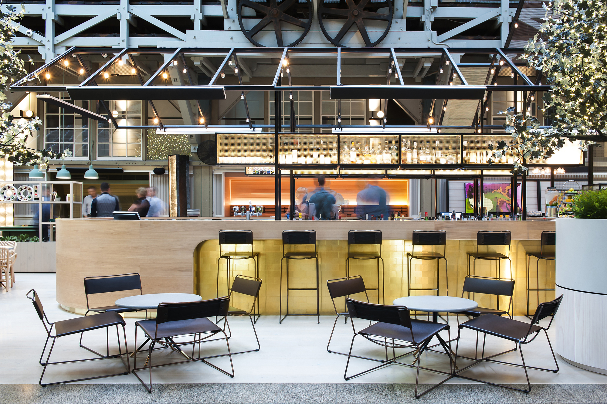 Gallery of Ovolo Woolloomooloo / HASSELL - 10