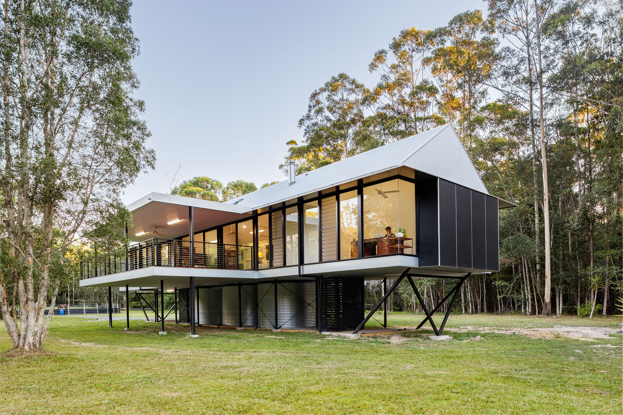 Gallery of Platypus House / Robinson Architects - 5