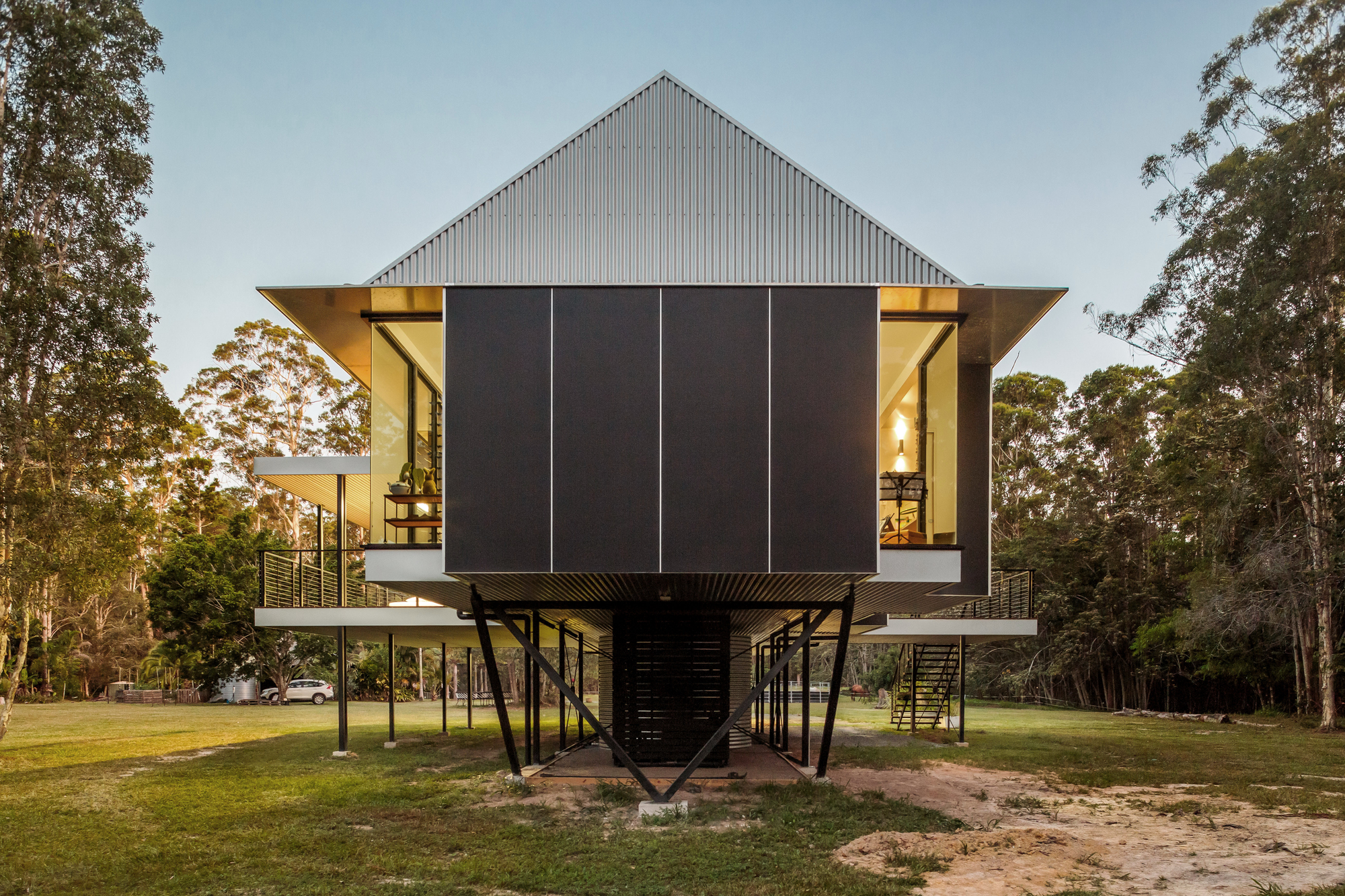 Gallery of Platypus House / Robinson Architects - 7