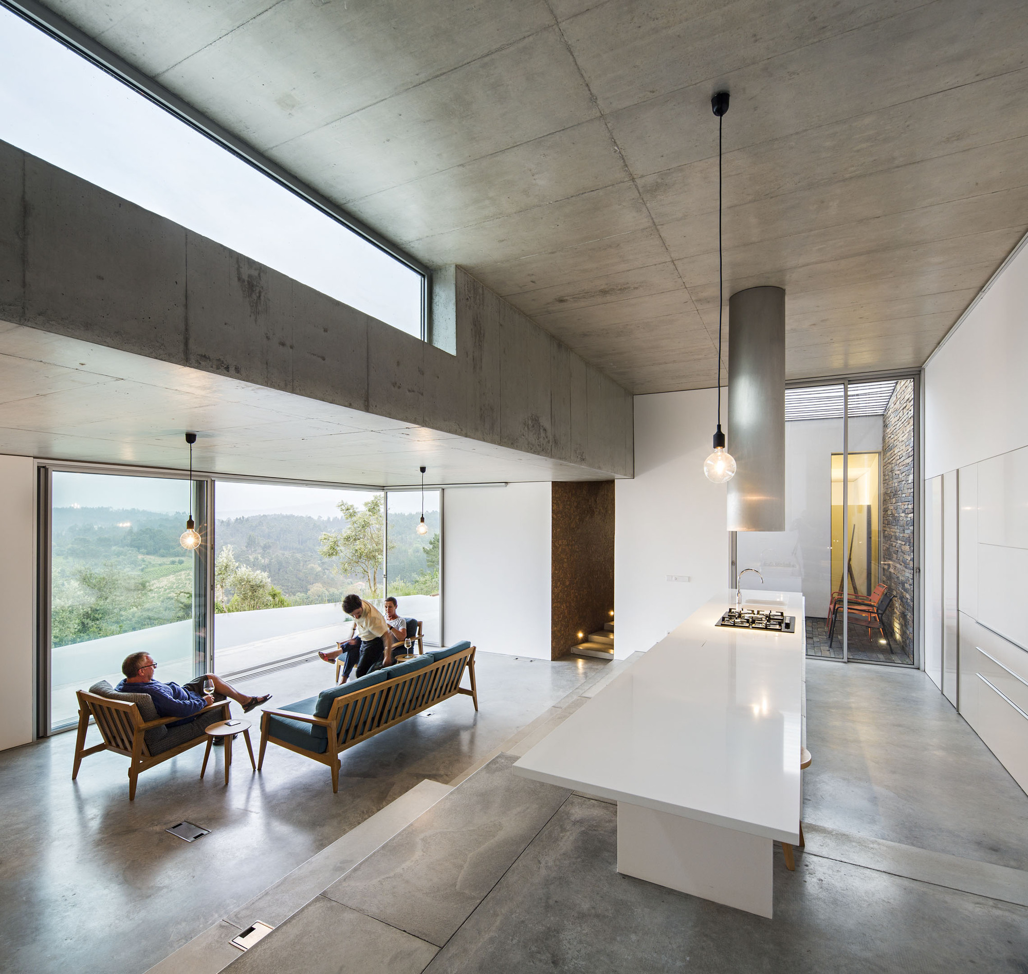 Gallery of House in Gateira / Camarim Arquitectos - 20