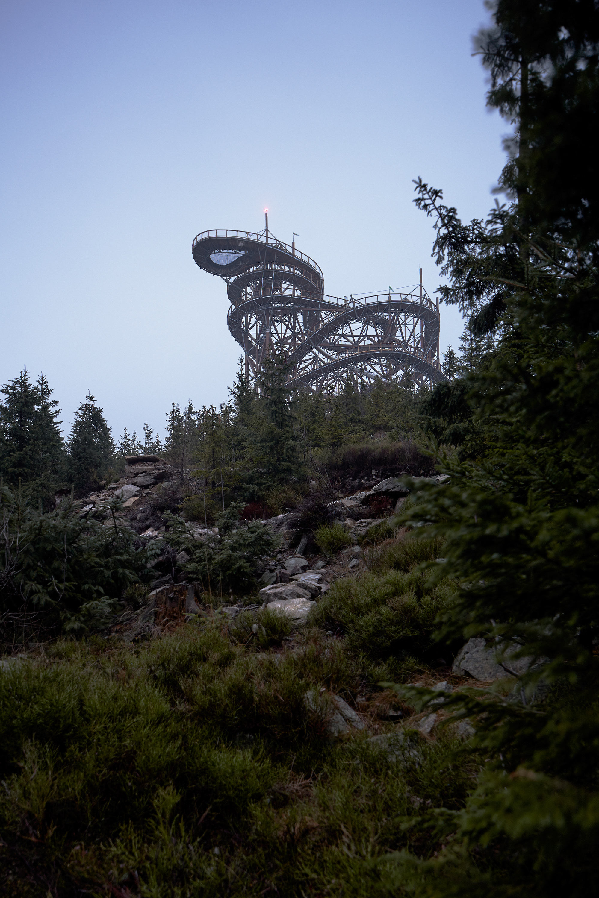 Gallery of Sky Walk / Franek Architects - 29