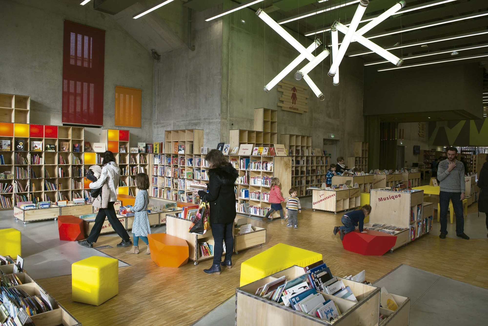 Gallery of Multimedia Library l’Alpha / loci anima - 17